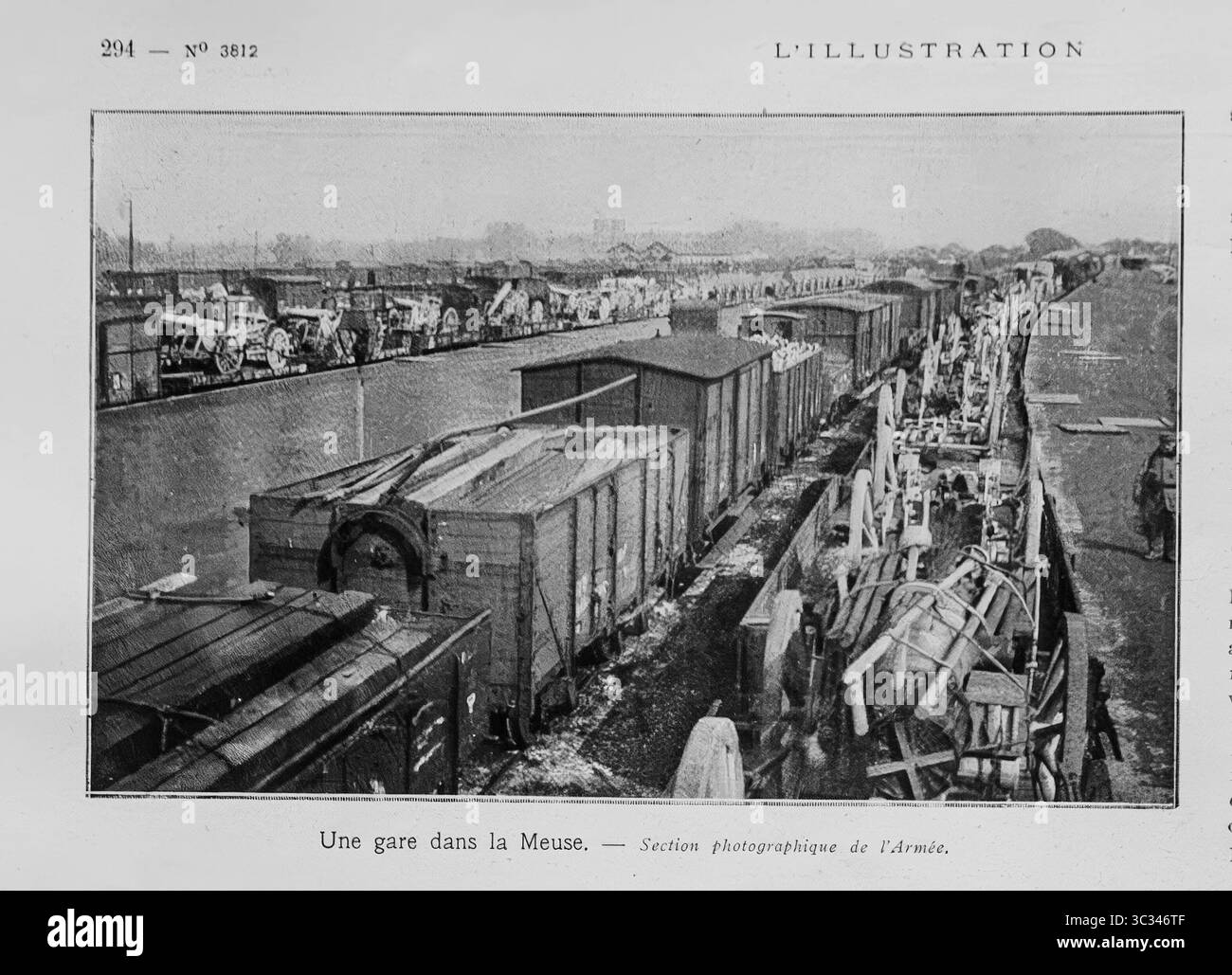 Historical military movement Black and White Stock Photos & Images - Alamy