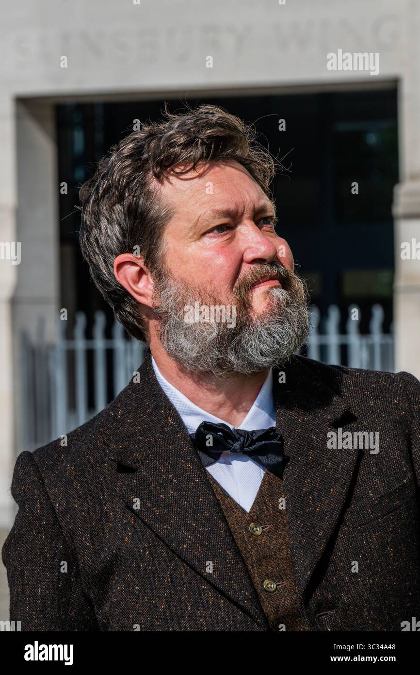 London, UK. 25 Jul 2025. ‘William Morris’ in full costume (AKA National ...