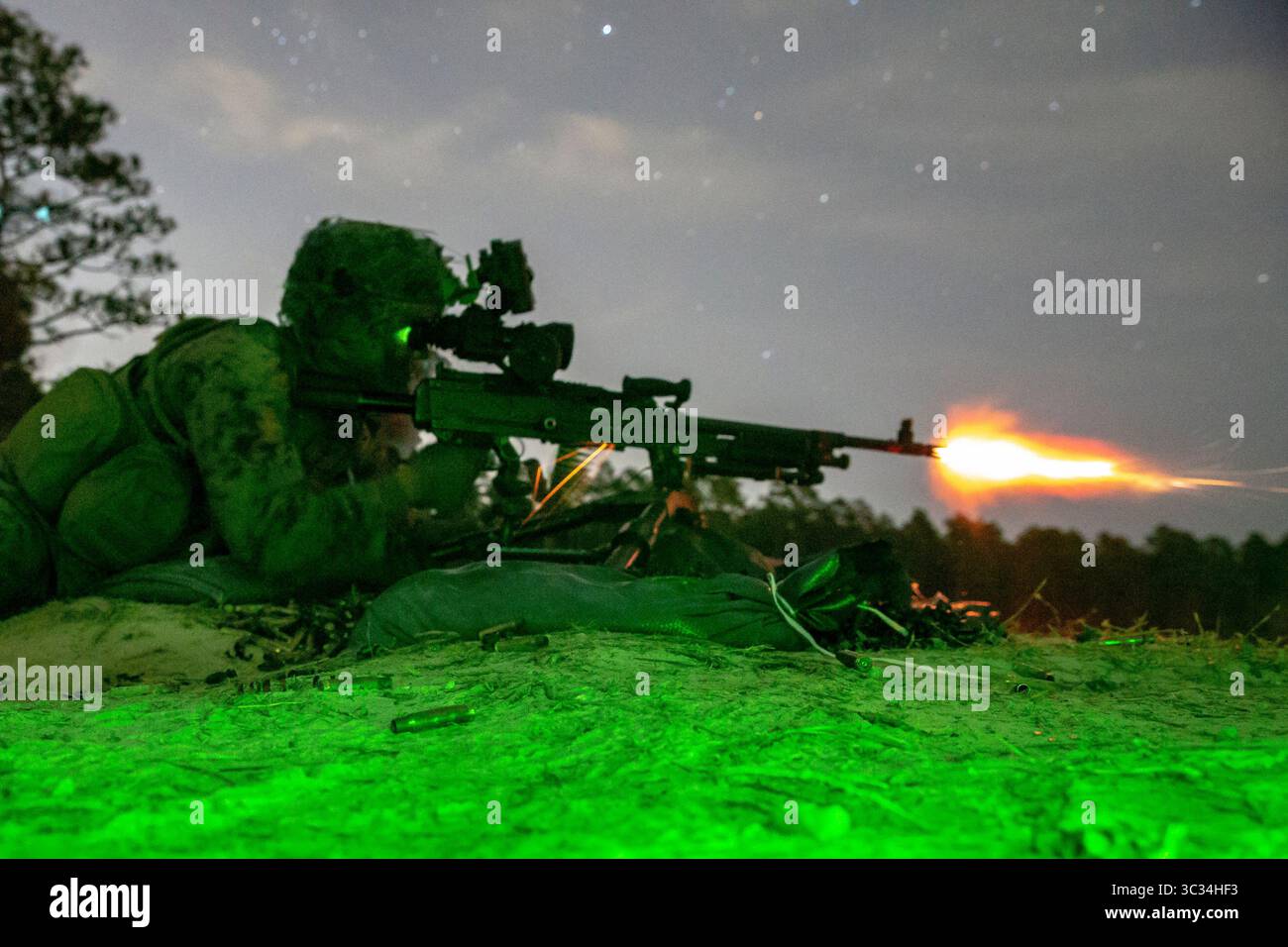 U s marine gun leader hi-res stock photography and images - Alamy