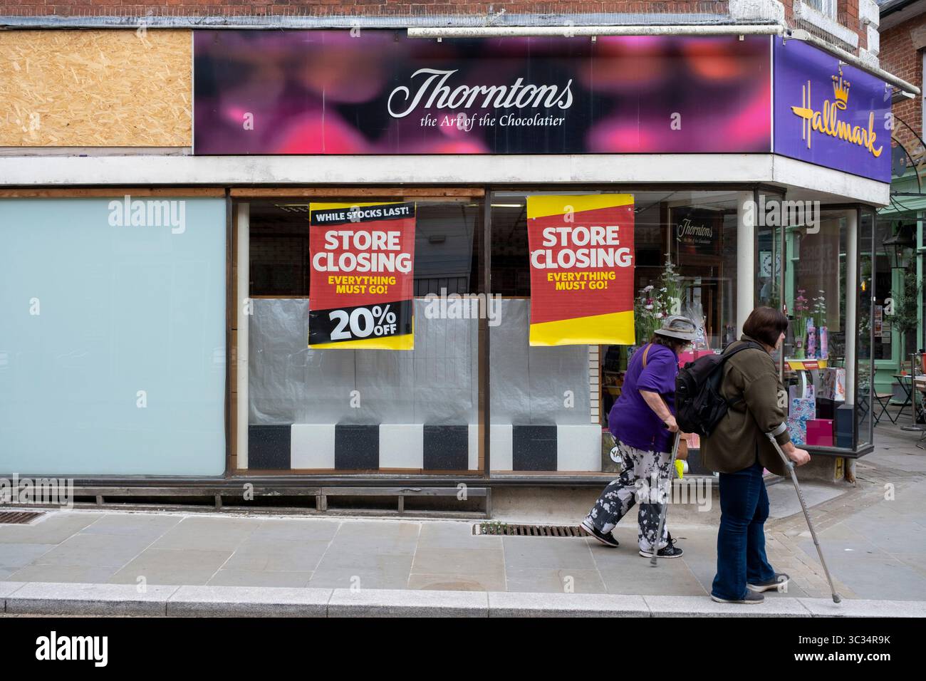 Including the hallmark store hi-res stock photography and images - Alamy