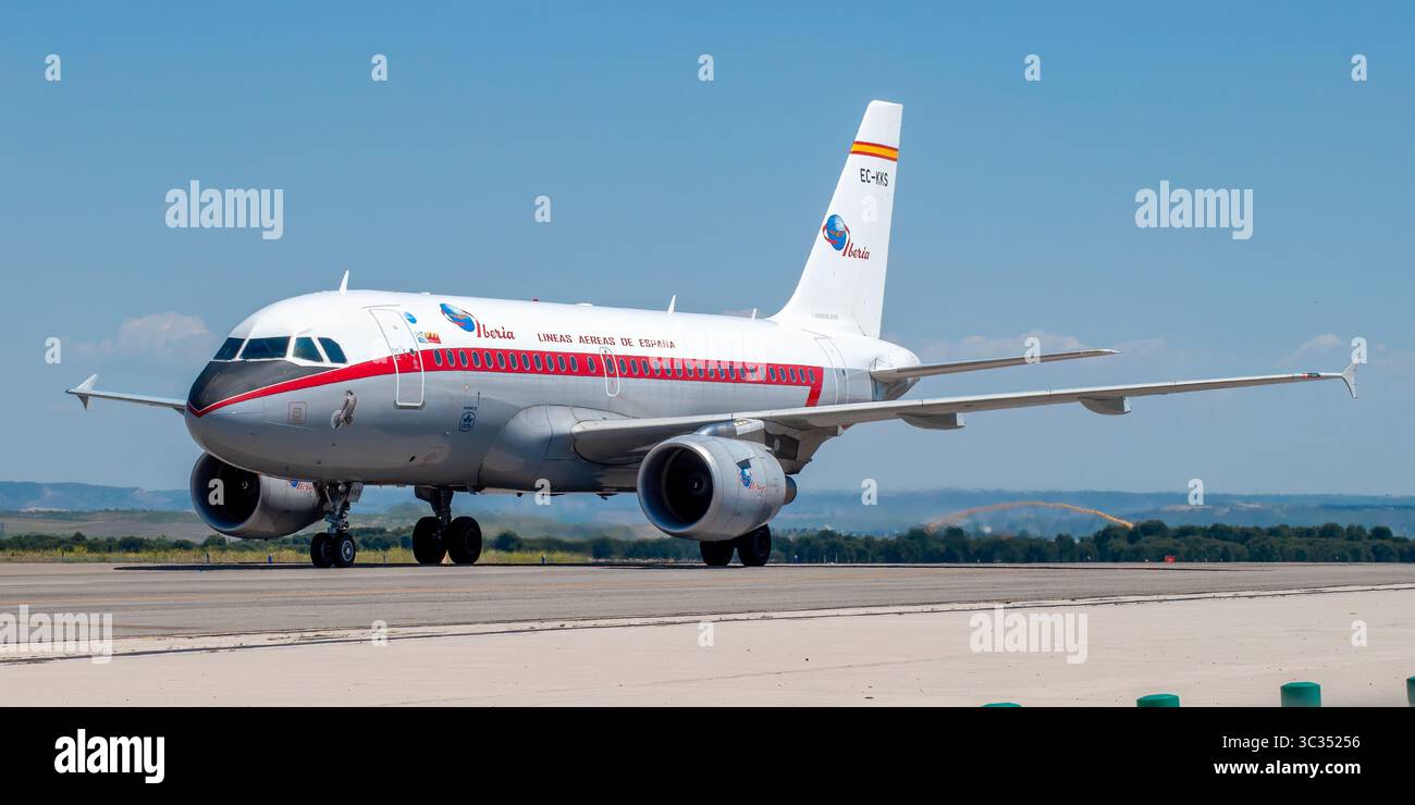 Iberia Airbus A319 airliner in retro livery at Madrid Barajas Airport ...