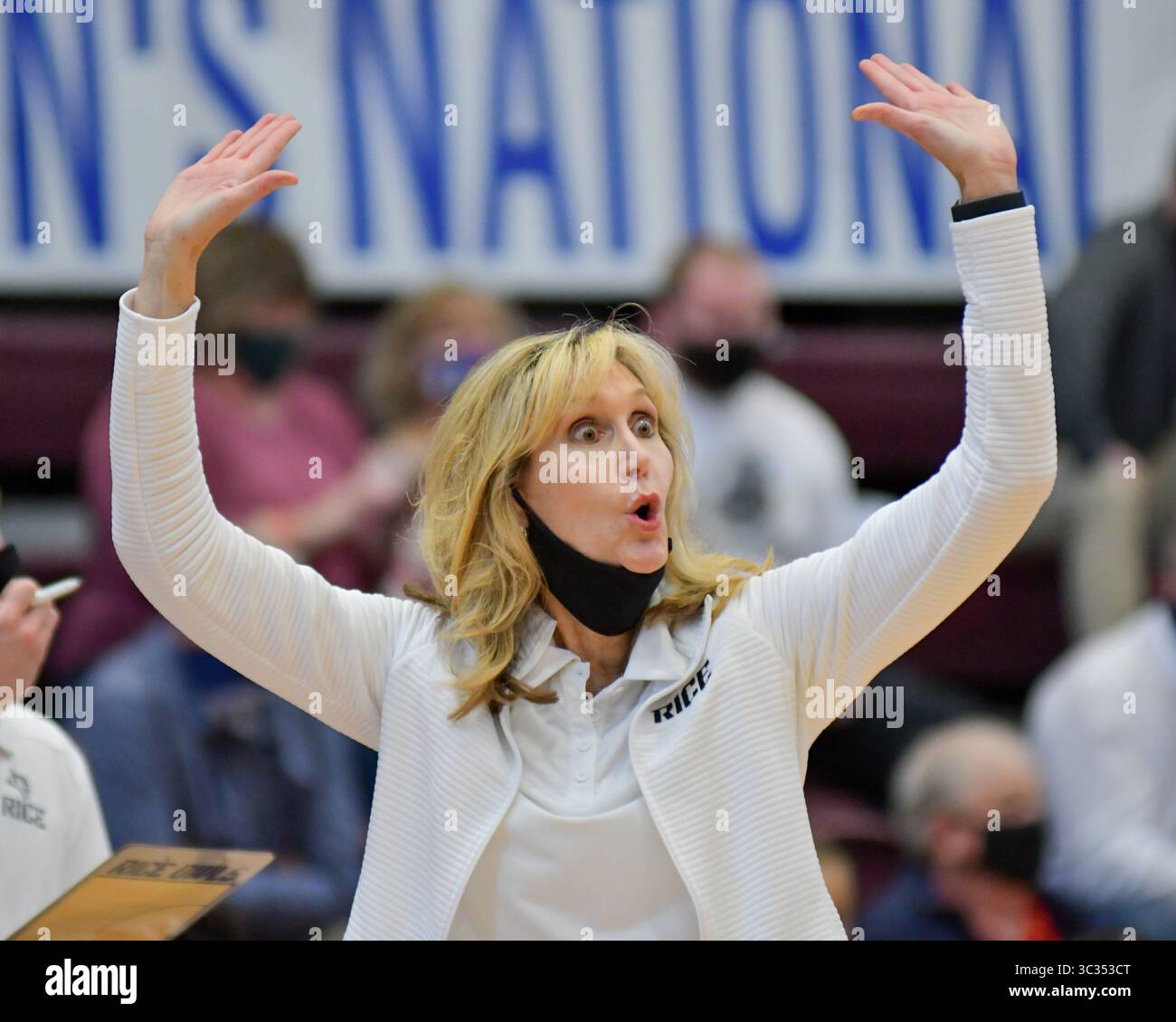 Womens basketball womens college basketball kevin langley ole hi-res ...