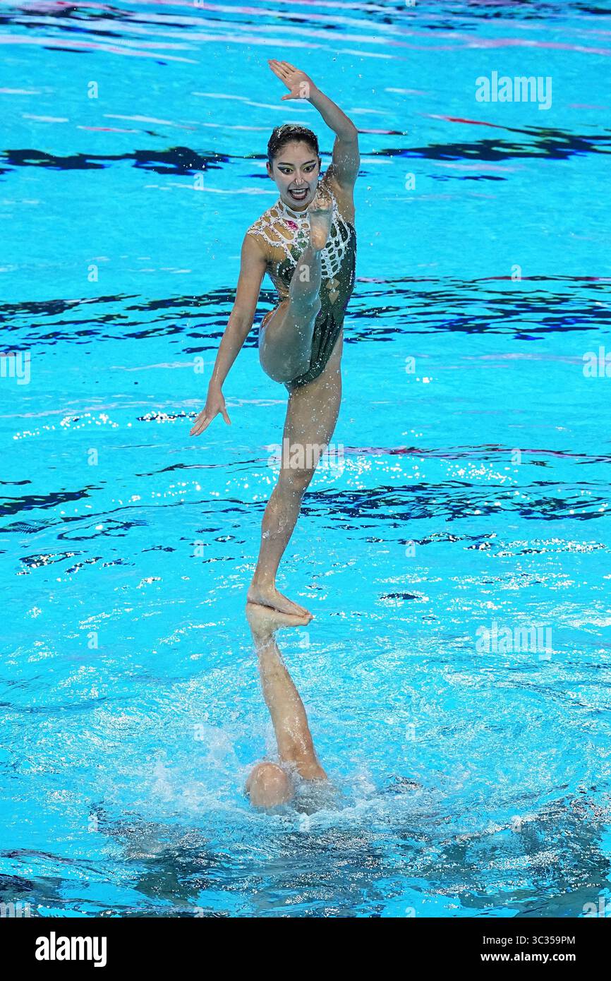 Team Japan compete in the team acrobatic final of artistic swimming at ...
