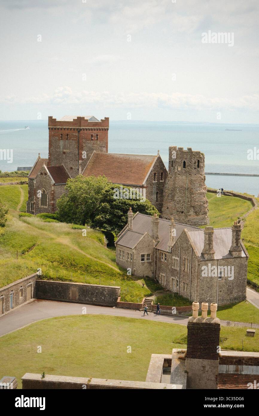 Dover castle kent tower hi-res stock photography and images - Alamy