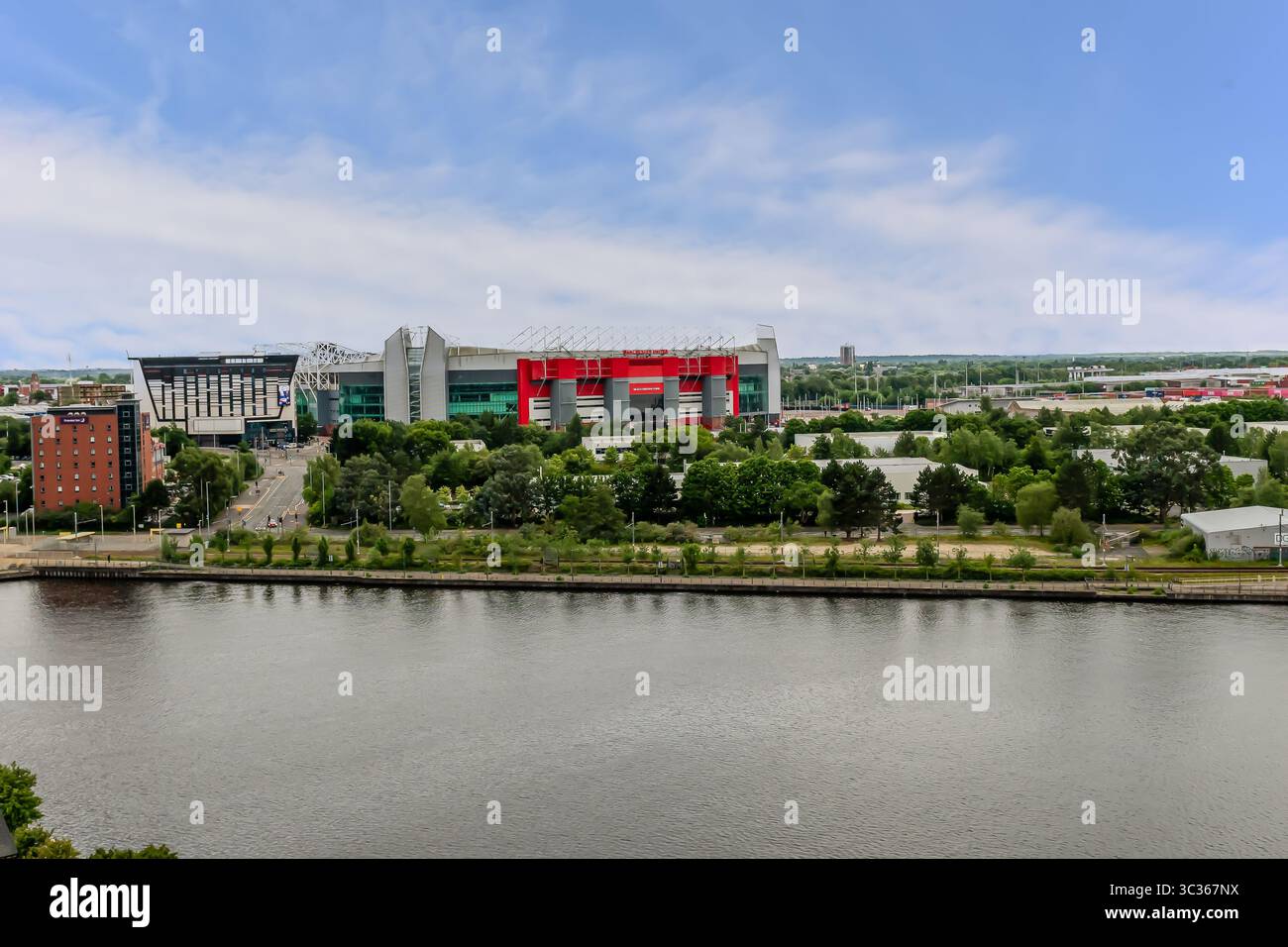 Salford Quays, Manchester – Modern Waterfront Skyline with Residential ...