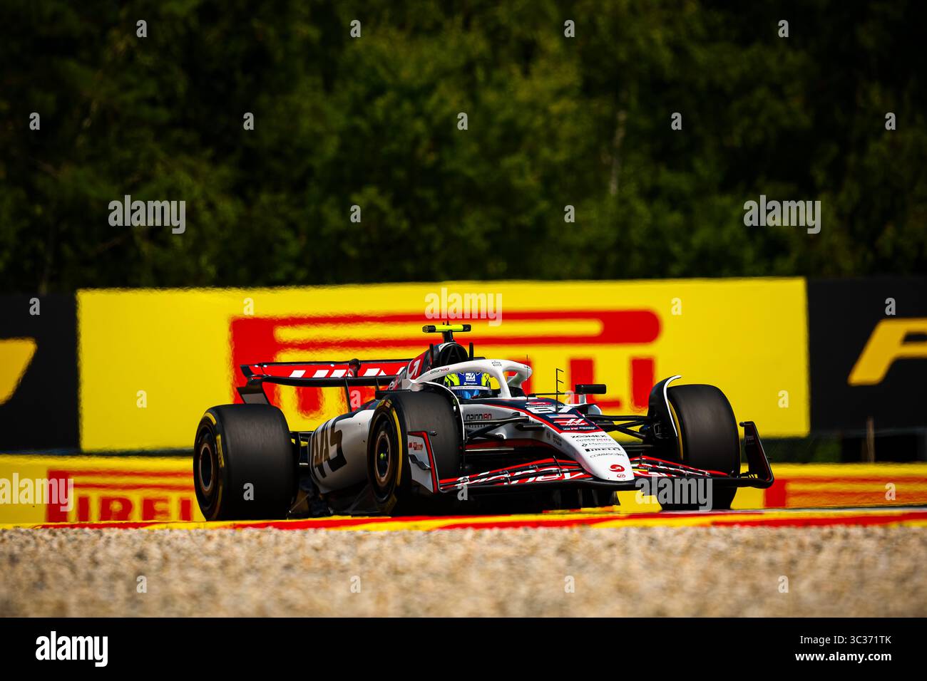 87 Oliver Bearman, (GRB) Haas F1 Team VF25, during the Belgian GP, Spa ...