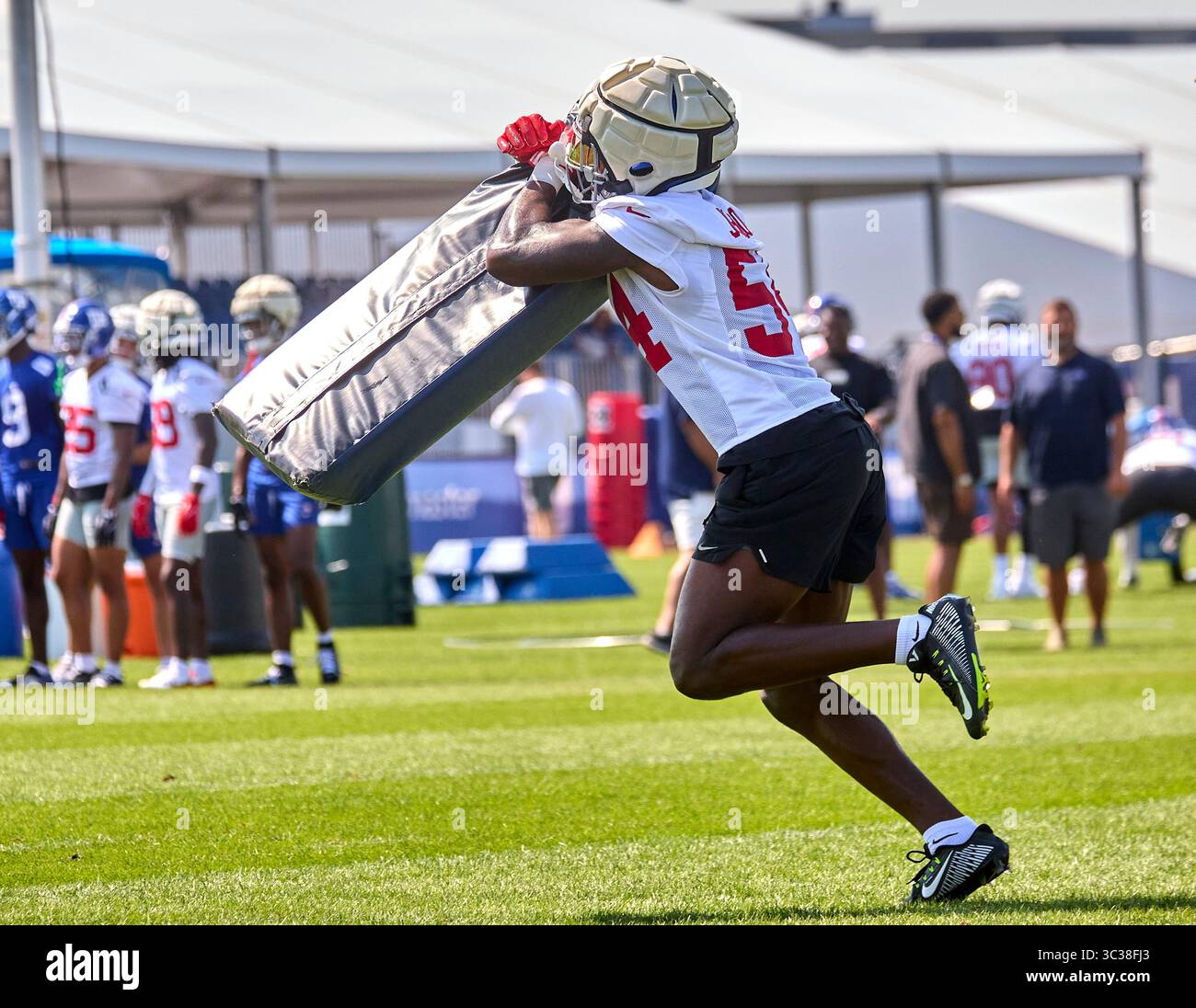 New York Giants linebacker Dyontae Johnson (54) during drills at ...