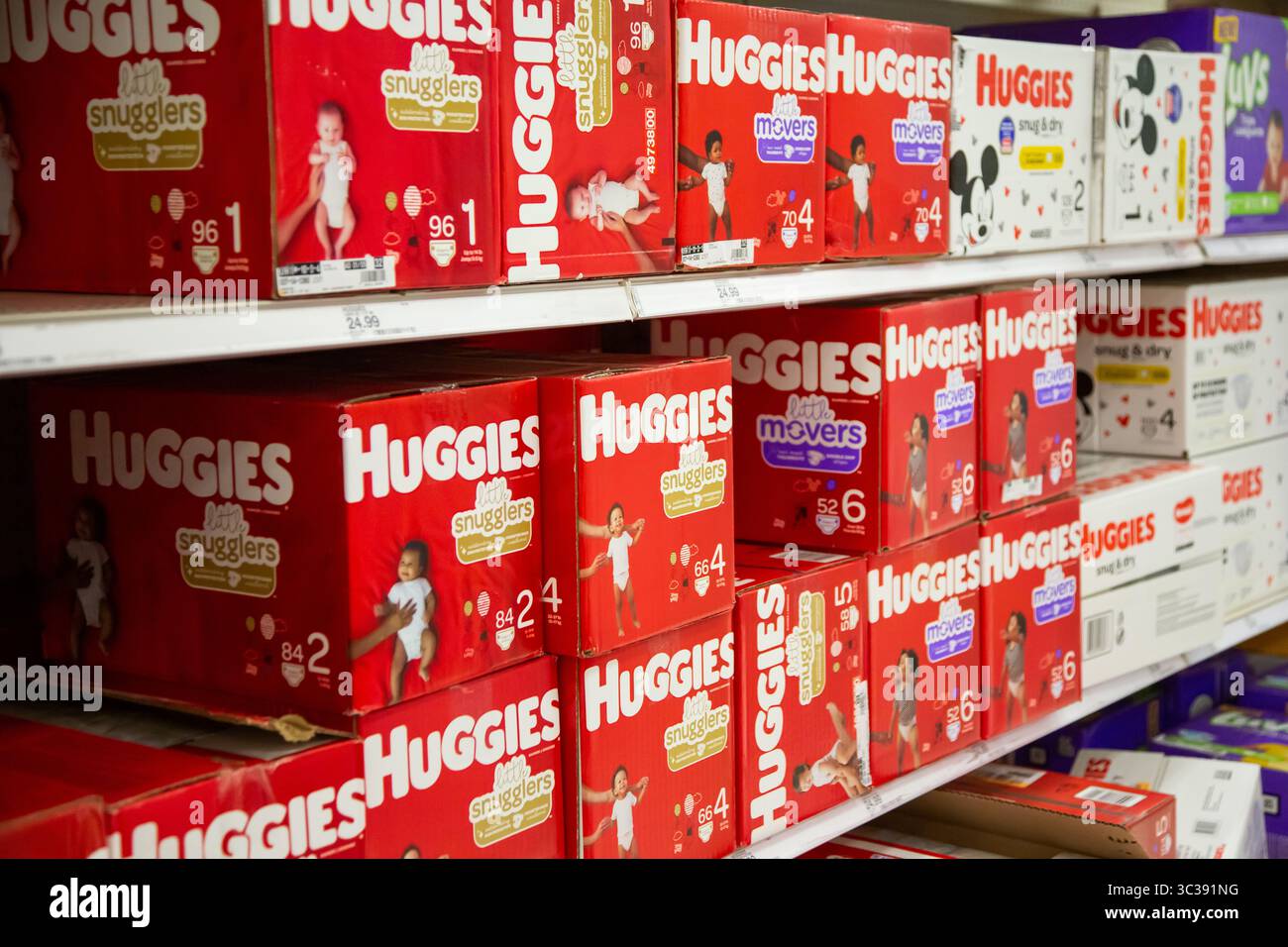 Huggies hi-res stock photography and images - Alamy