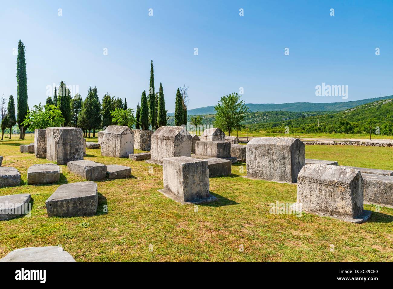 Graveyard of stolac hi-res stock photography and images - Alamy