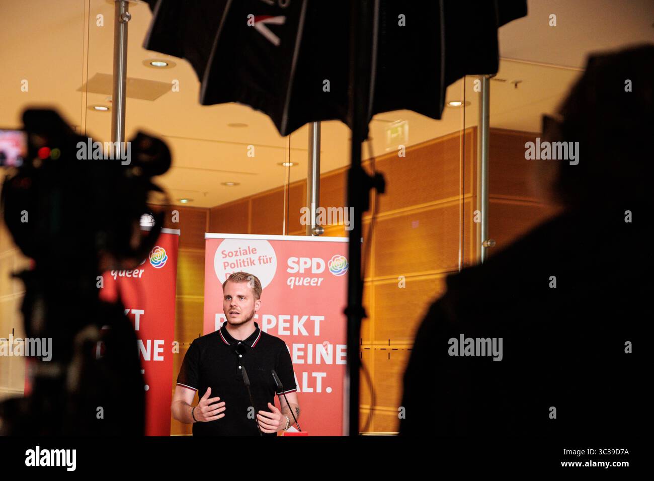 25 July 2025, Berlin: Tim Klüssendorf, SPD General Secretary, speaks ...