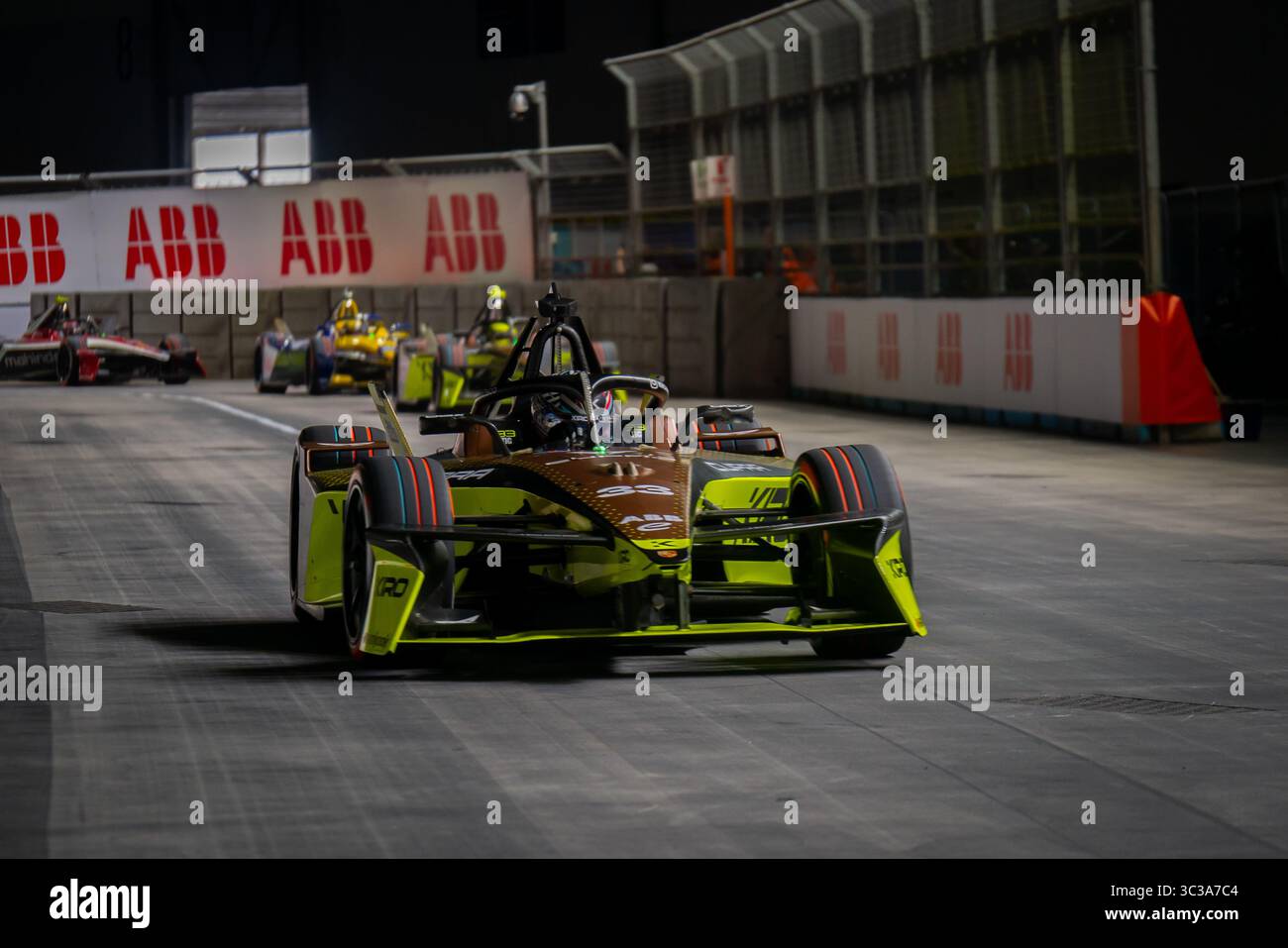 Formula E, Great Britian, London, July 2025. Dan Ticktum (#33), Cupra ...