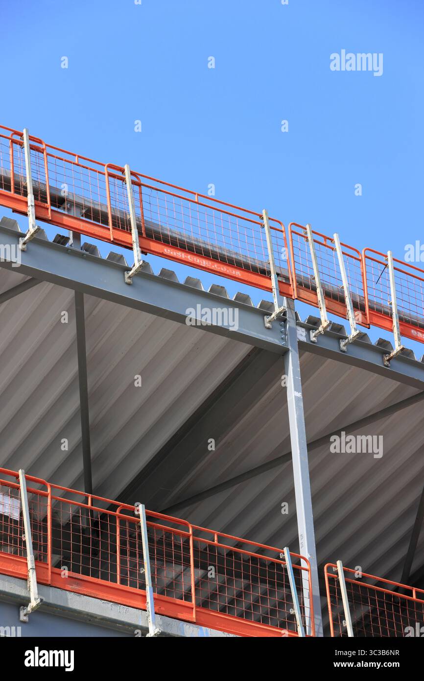 Radcliffe civic hub steel skeleton frame and underside of metal decking ...