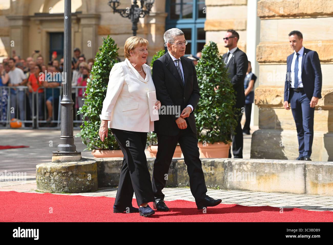 Angela MERKEL mit Ehemann Joachim SAUER. Eroeffnung der Bayreuther ...