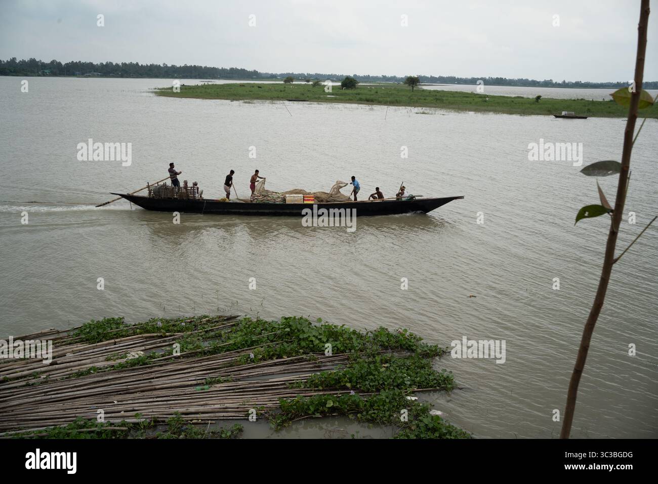 Subcontinental river hi-res stock photography and images - Alamy