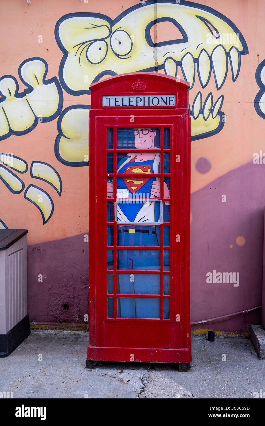 Clarke Kent changing into Superman in a telephone kiosk in Southend on ...