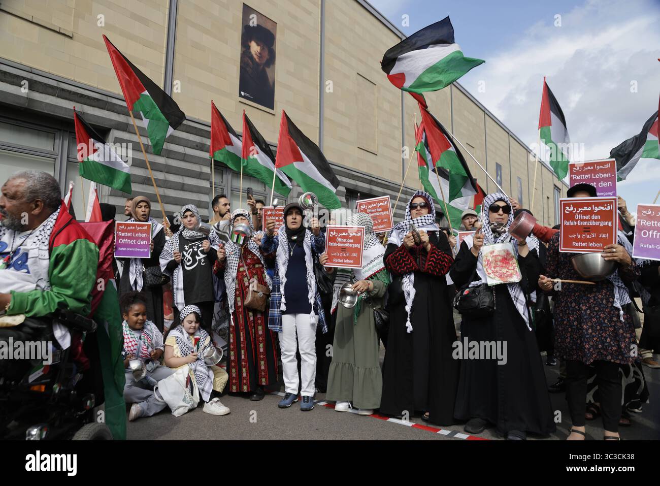 Deutschland, Berlin, Protestkundgebung Offnet den Rafah-Grenzübergang ...