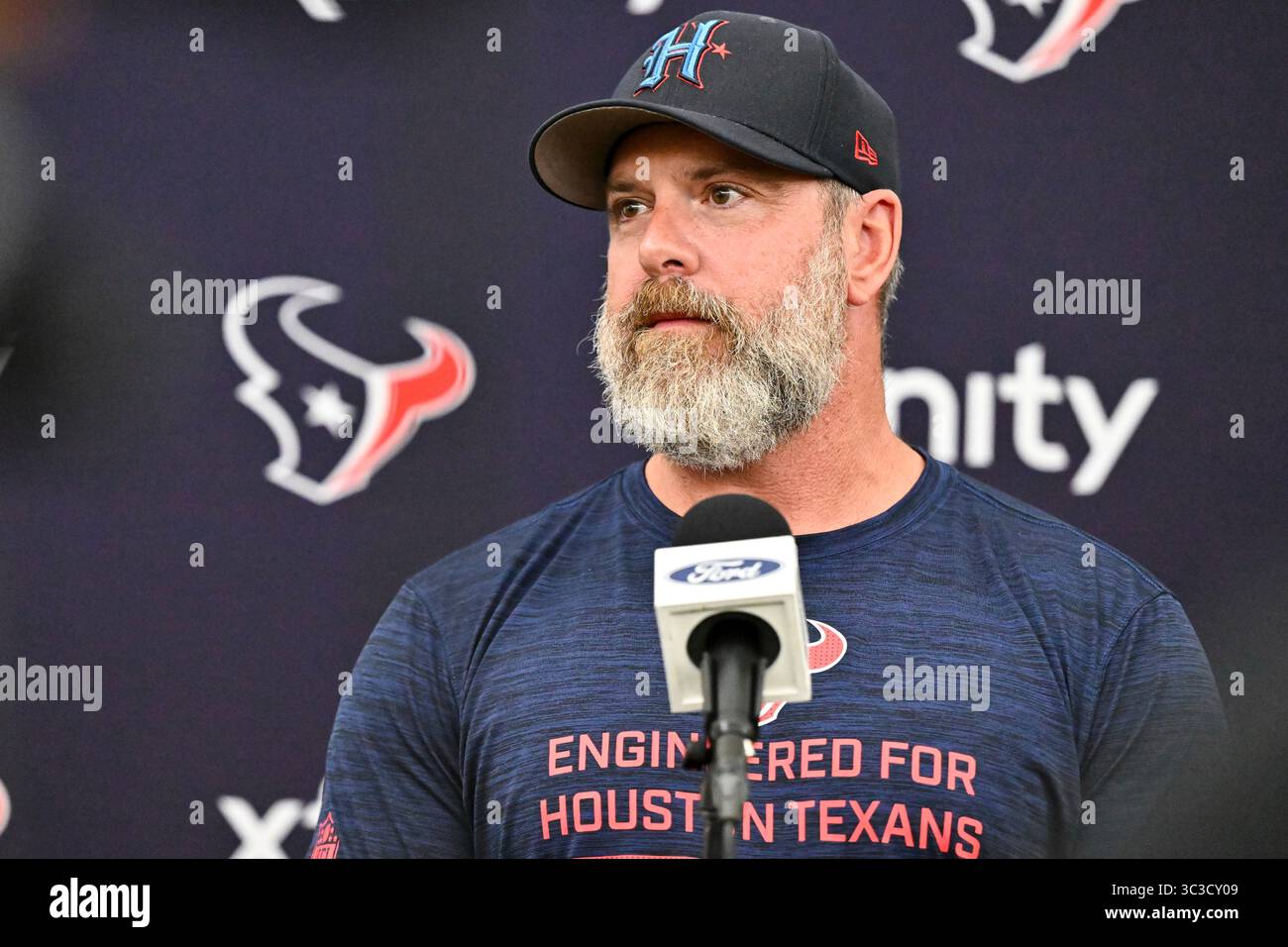 Houston Texans defensive coordinator Matt Burke during a press ...