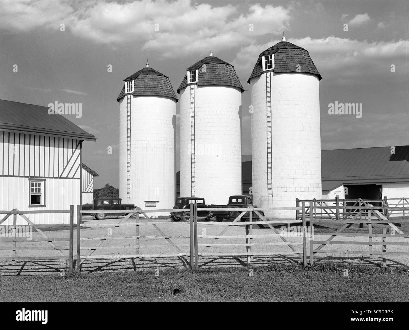 Bucks county farm Black and White Stock Photos & Images - Alamy