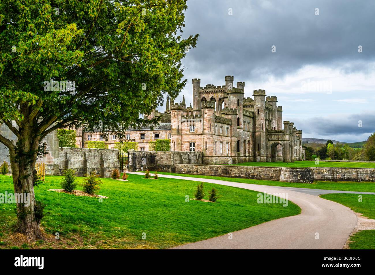 Lowther castle penrith hi-res stock photography and images - Alamy