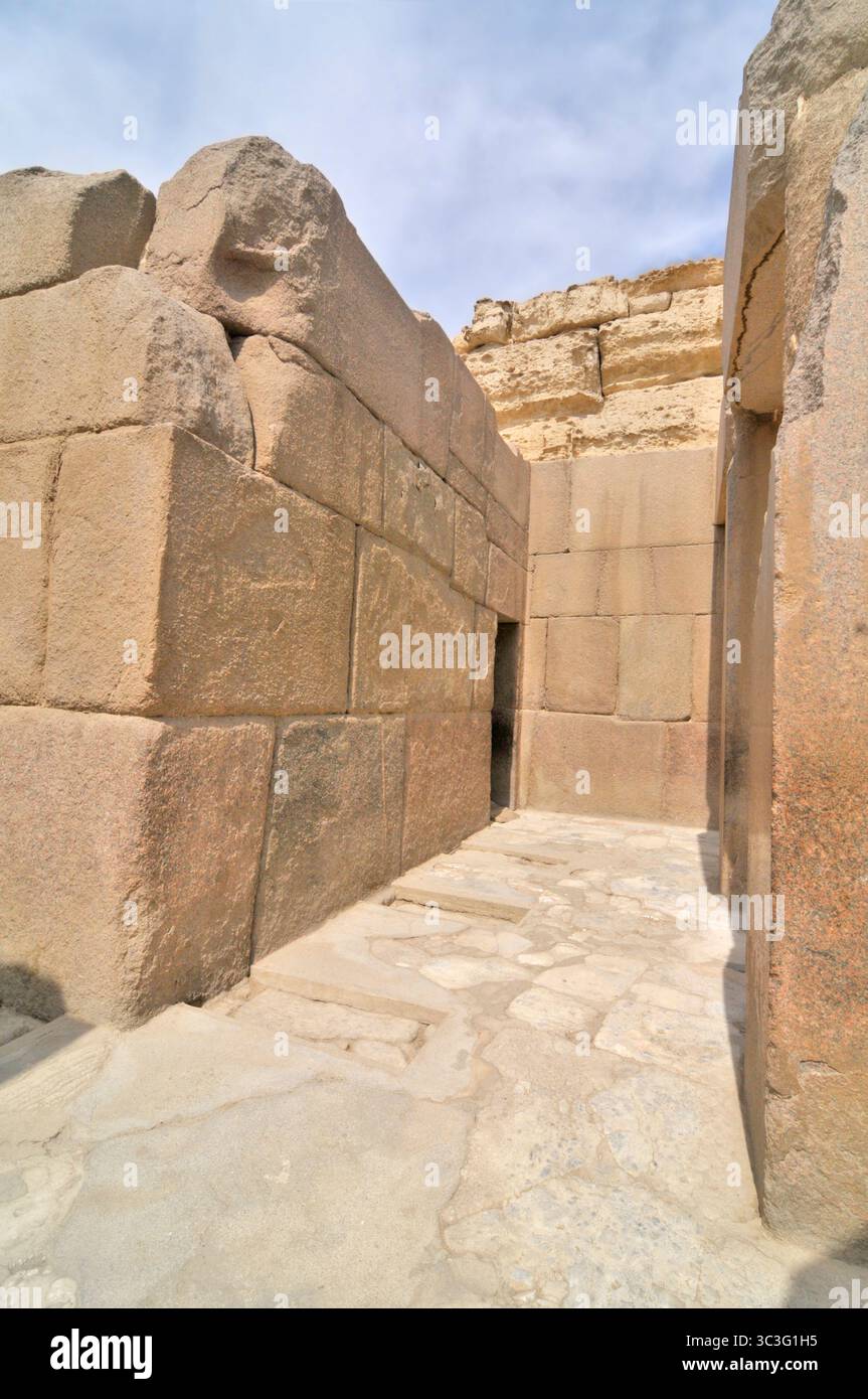 Valley Temple part of the funerary complex pyramid of Pharaoh Khafre or ...