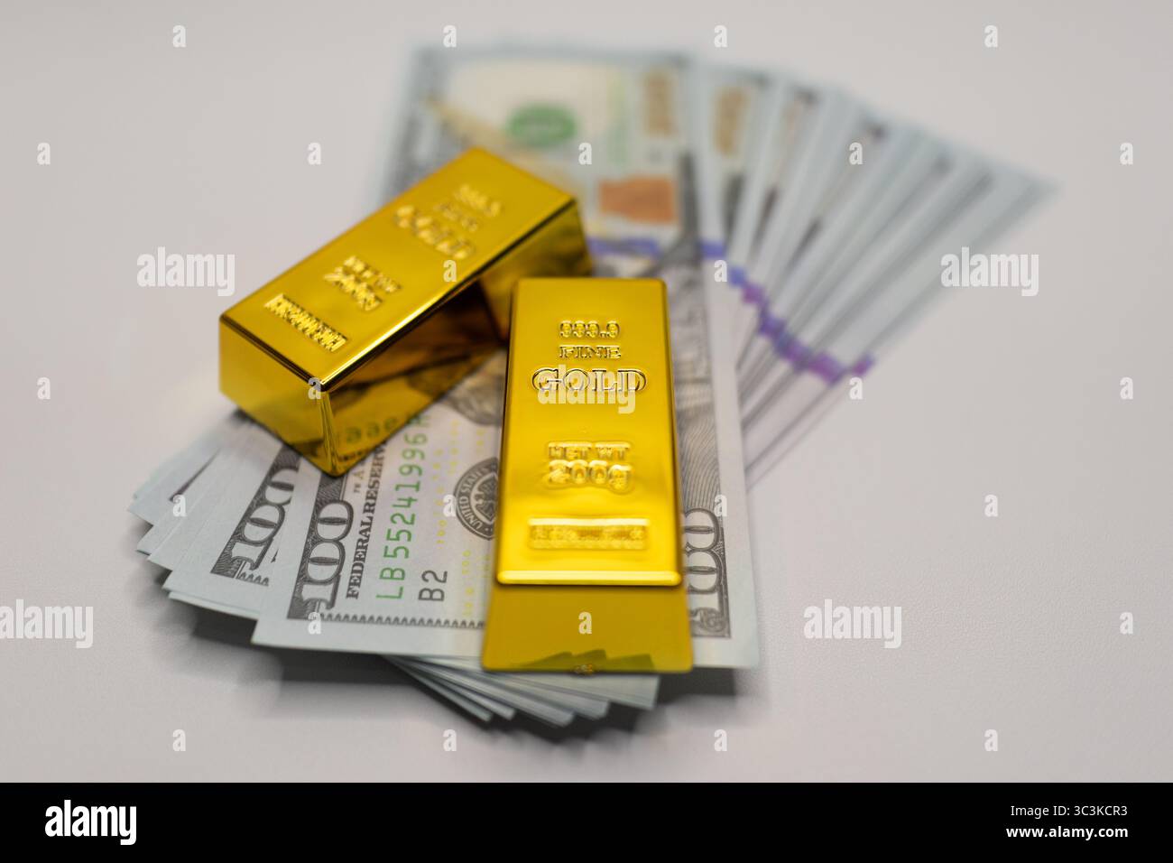 Golden bars on us hi-res stock photography and images - Alamy