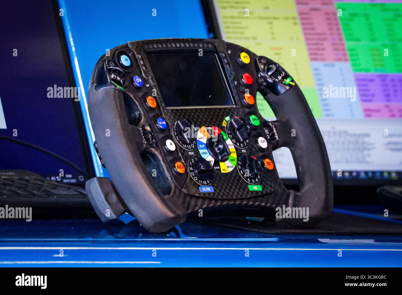 Alpine F1 Team A525, mechanical detail of steering wheel during the ...