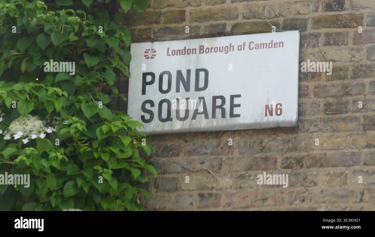 London, England, United Kingdom 29th May 2025 Pond Square in Highgate ...