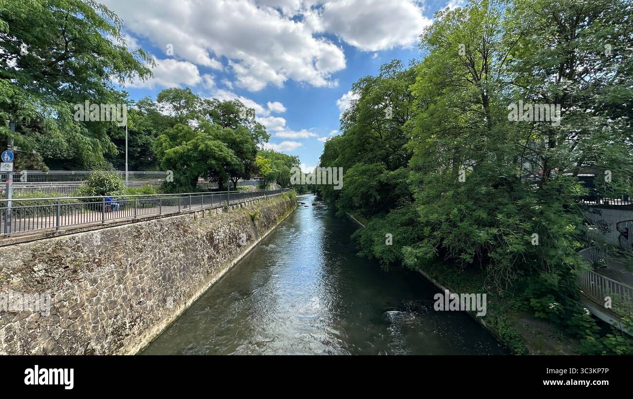 Peaceful river flowing through town hi-res stock photography and images ...