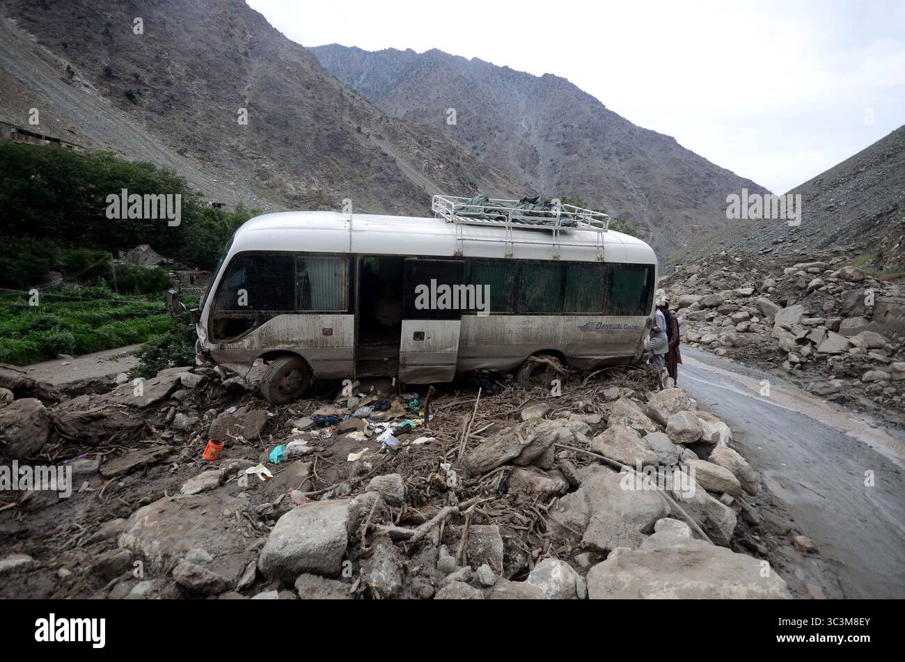 Gilgit baltistan people flood hi-res stock photography and images - Alamy