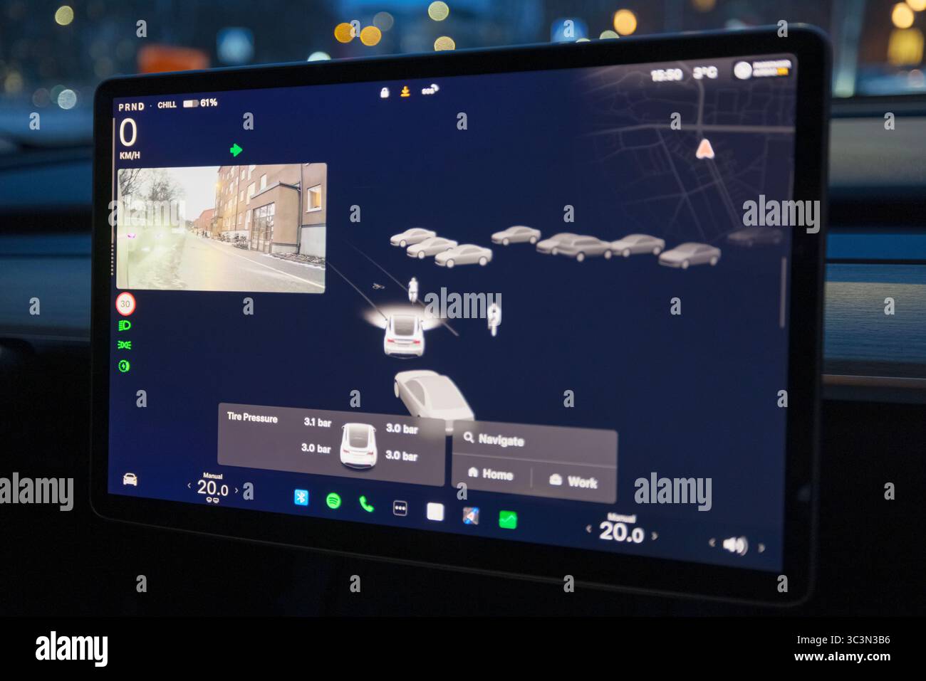 Tesla Model Y touchscreen shows right side view from camera with active ...