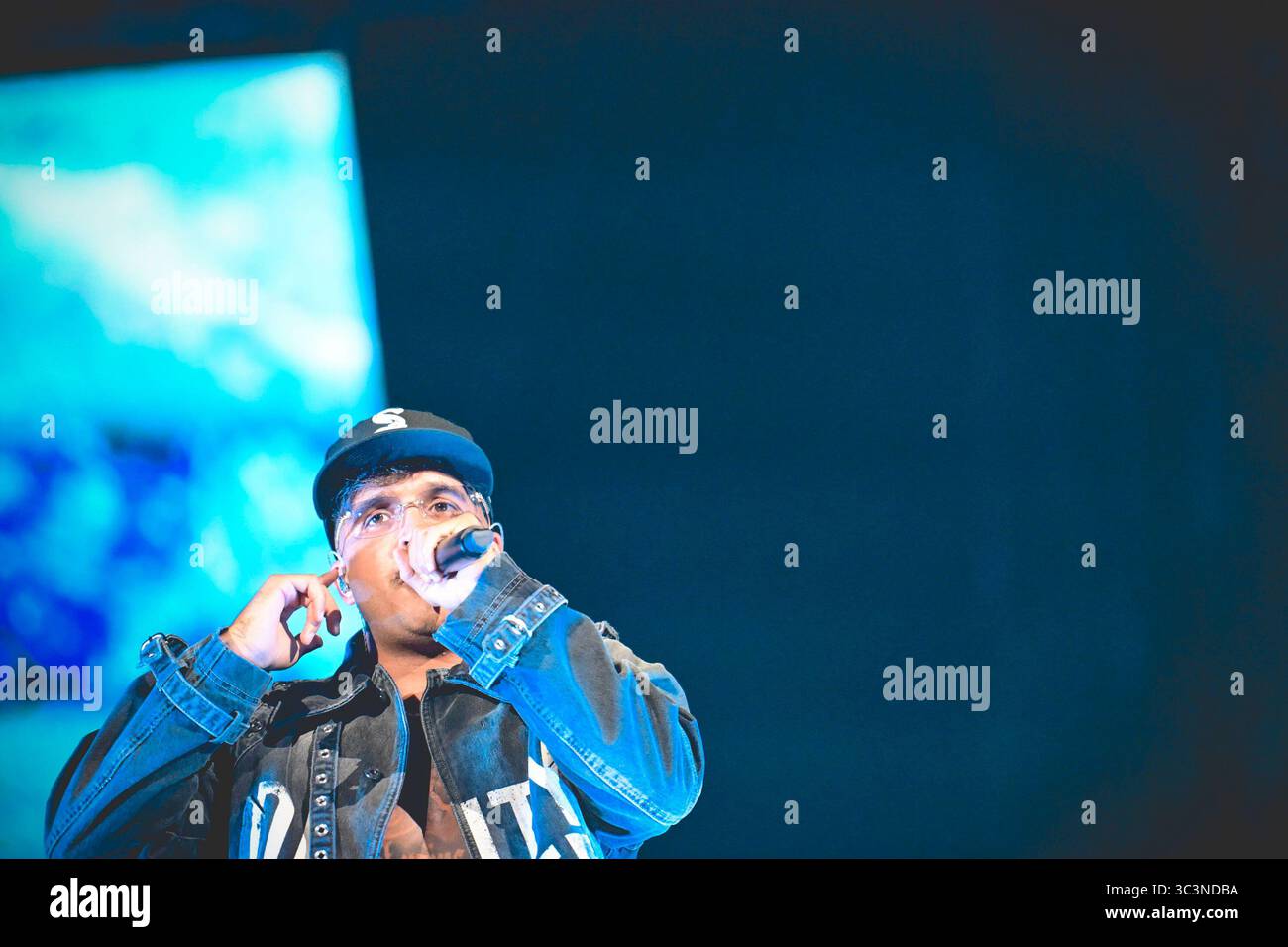 Napoli, Italy. 25th July, 2025. Italian rapper Emanuele Palumbo known ...