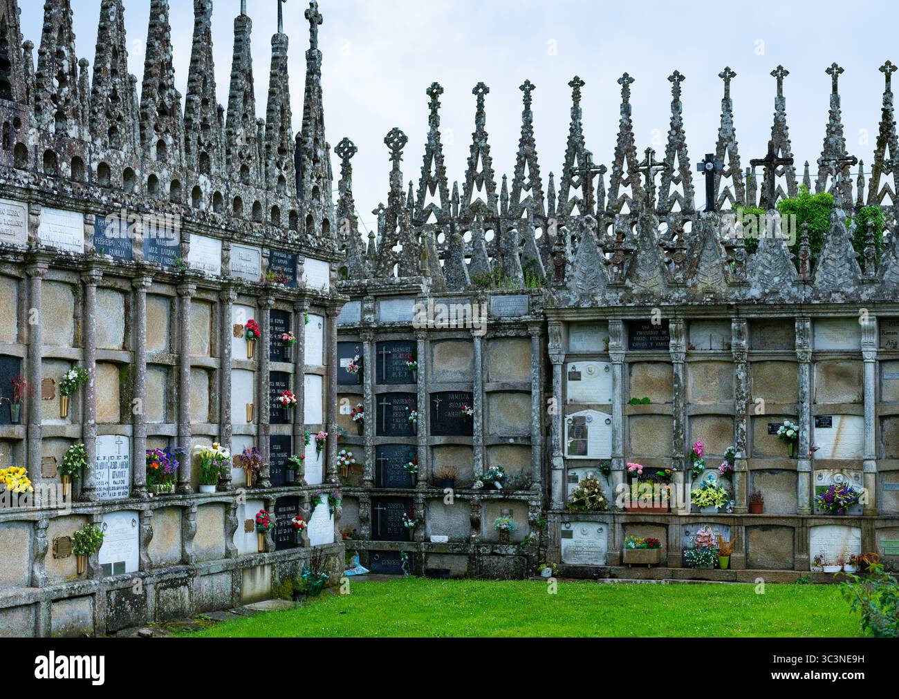 Cementerio neogotico de goiriz hi-res stock photography and images - Alamy