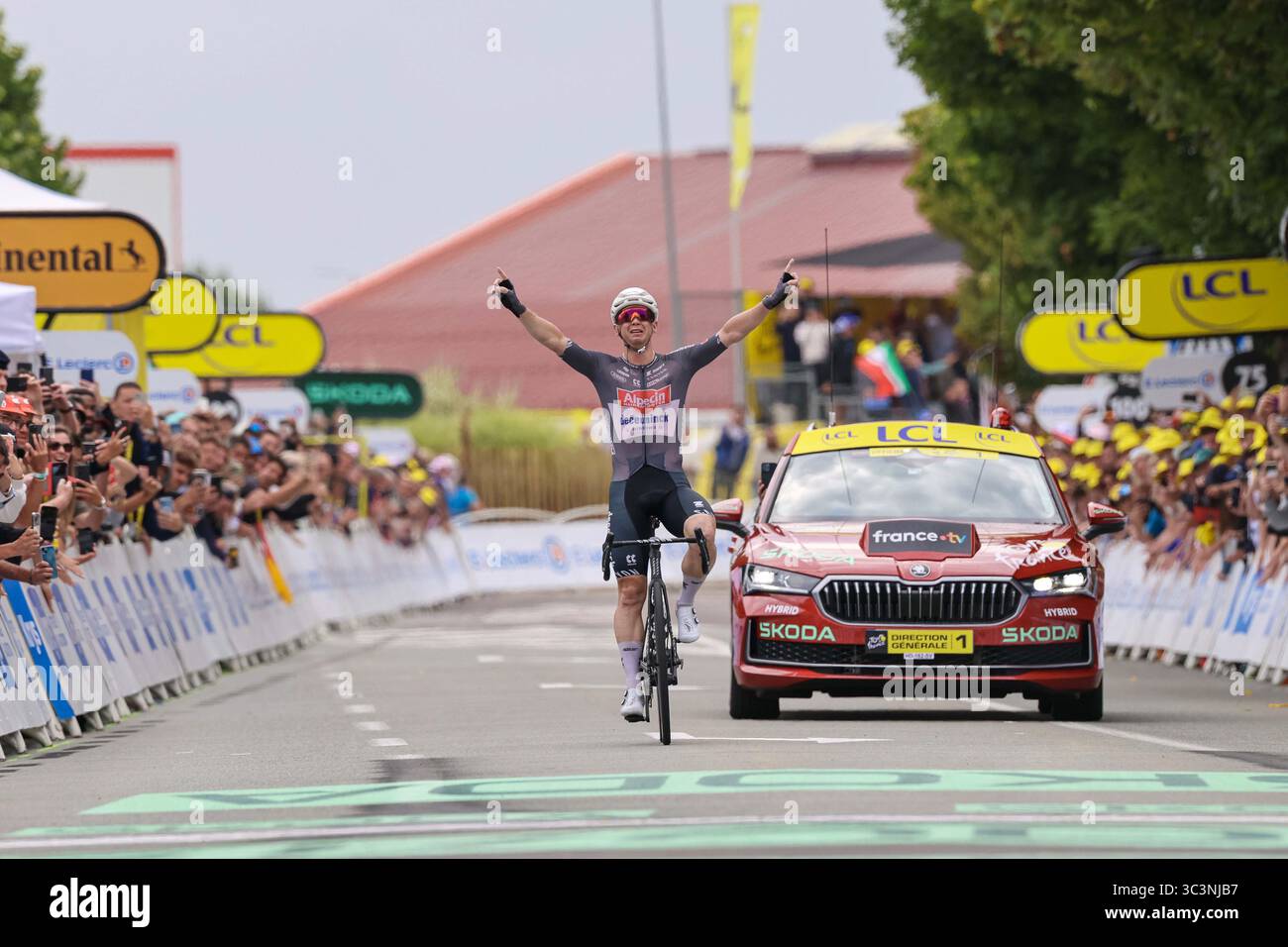 Tour de France 2025 - 112th Edition - 20th stage Nantua - Pontarlier 184,2 km - 26/07/2025 ...