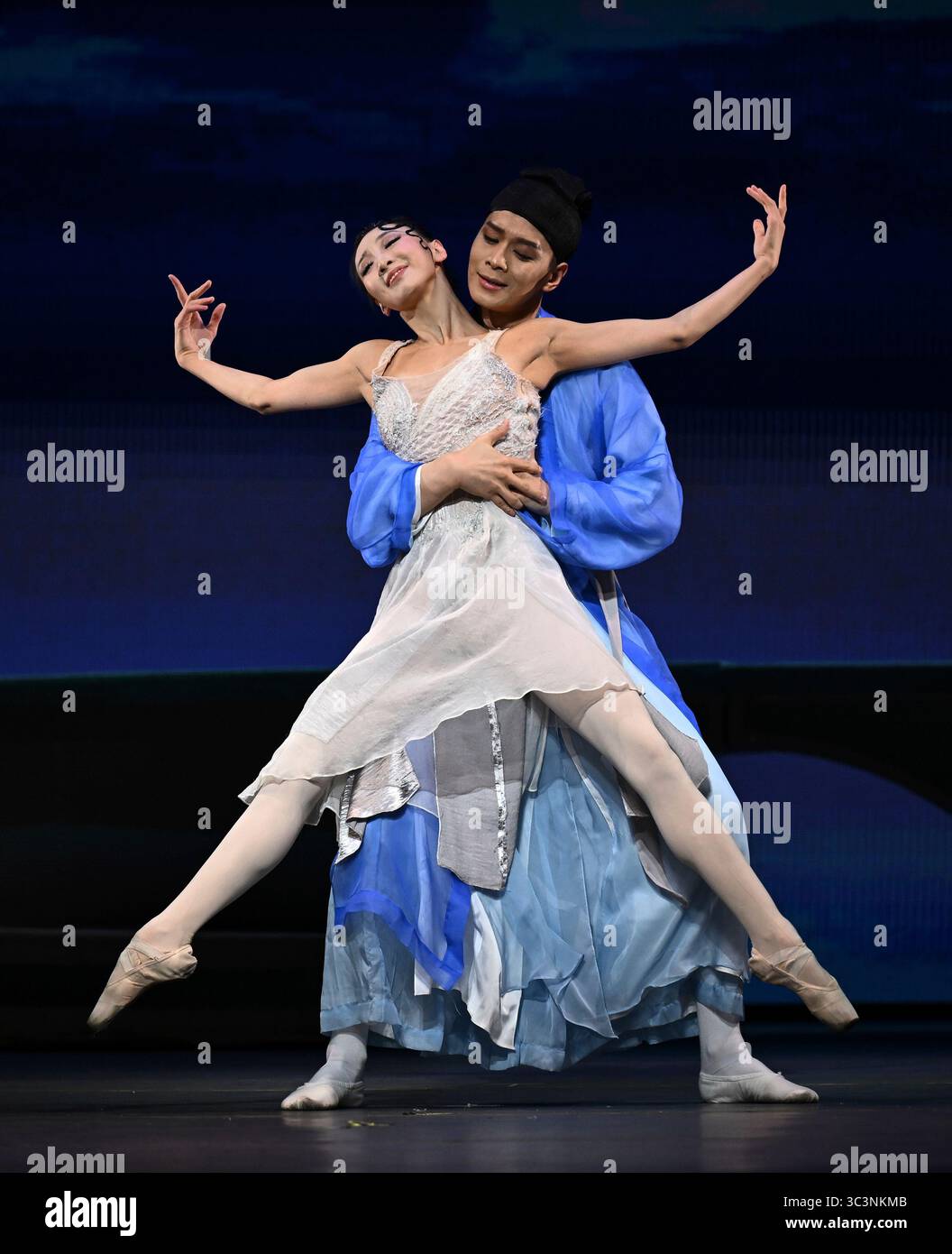 Shanghai Grand Theatre dancers participate in dress rehearsal for the ...