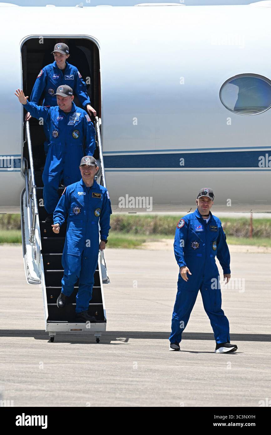 NASA's Crew 11 arrives in a Gulfstream jet at the Kennedy Space Center ...