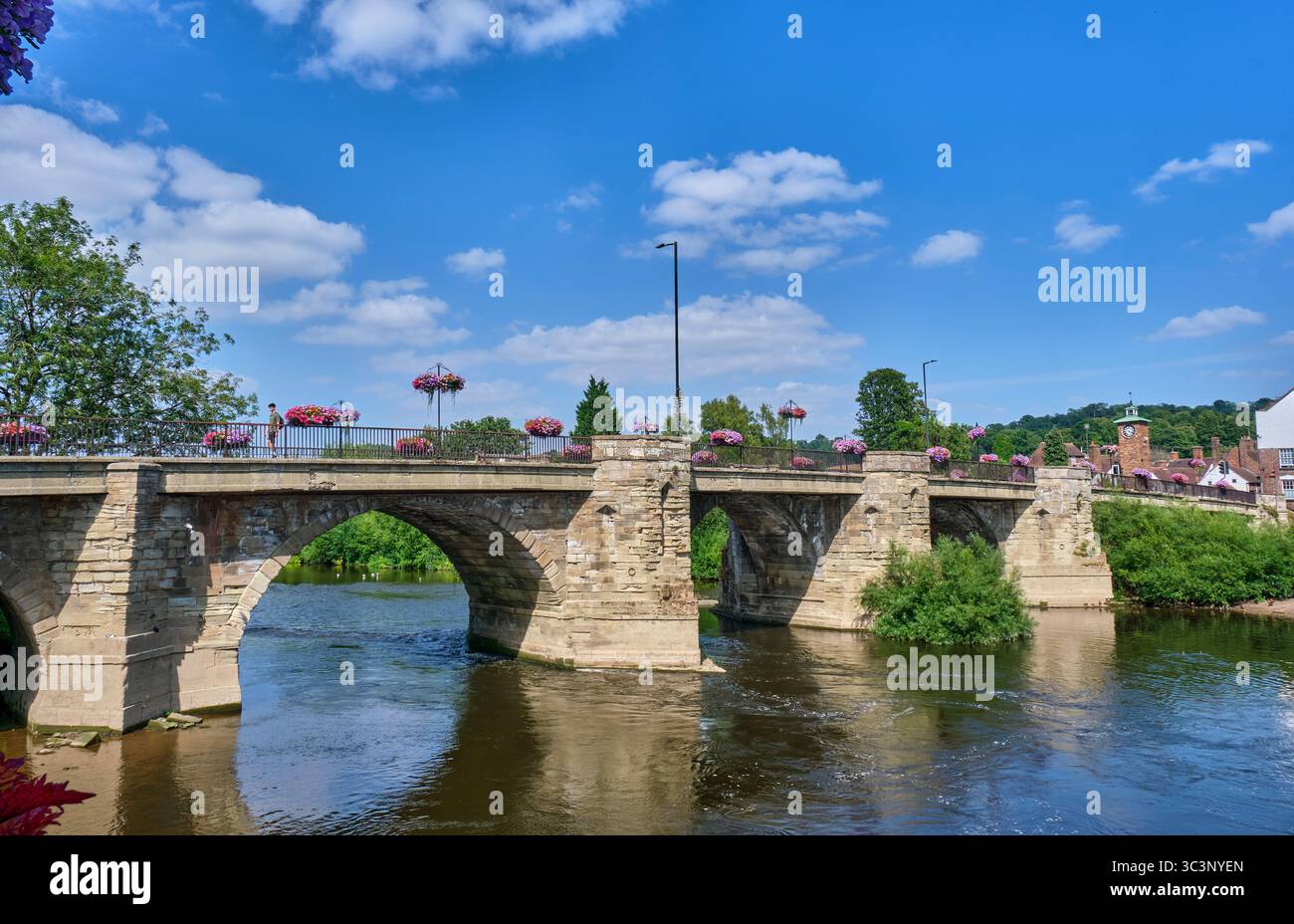 Bridge over the River Severn, Bridgnorth, Shropshire Stock Photo - Alamy