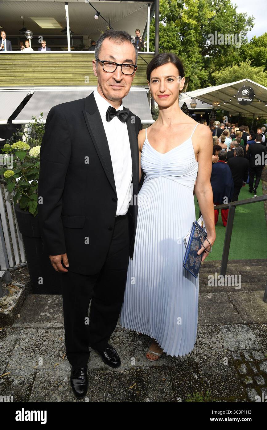 Cem Oezdemir und Flavia Zaka bei der Eroeffnung der Bayreuther ...