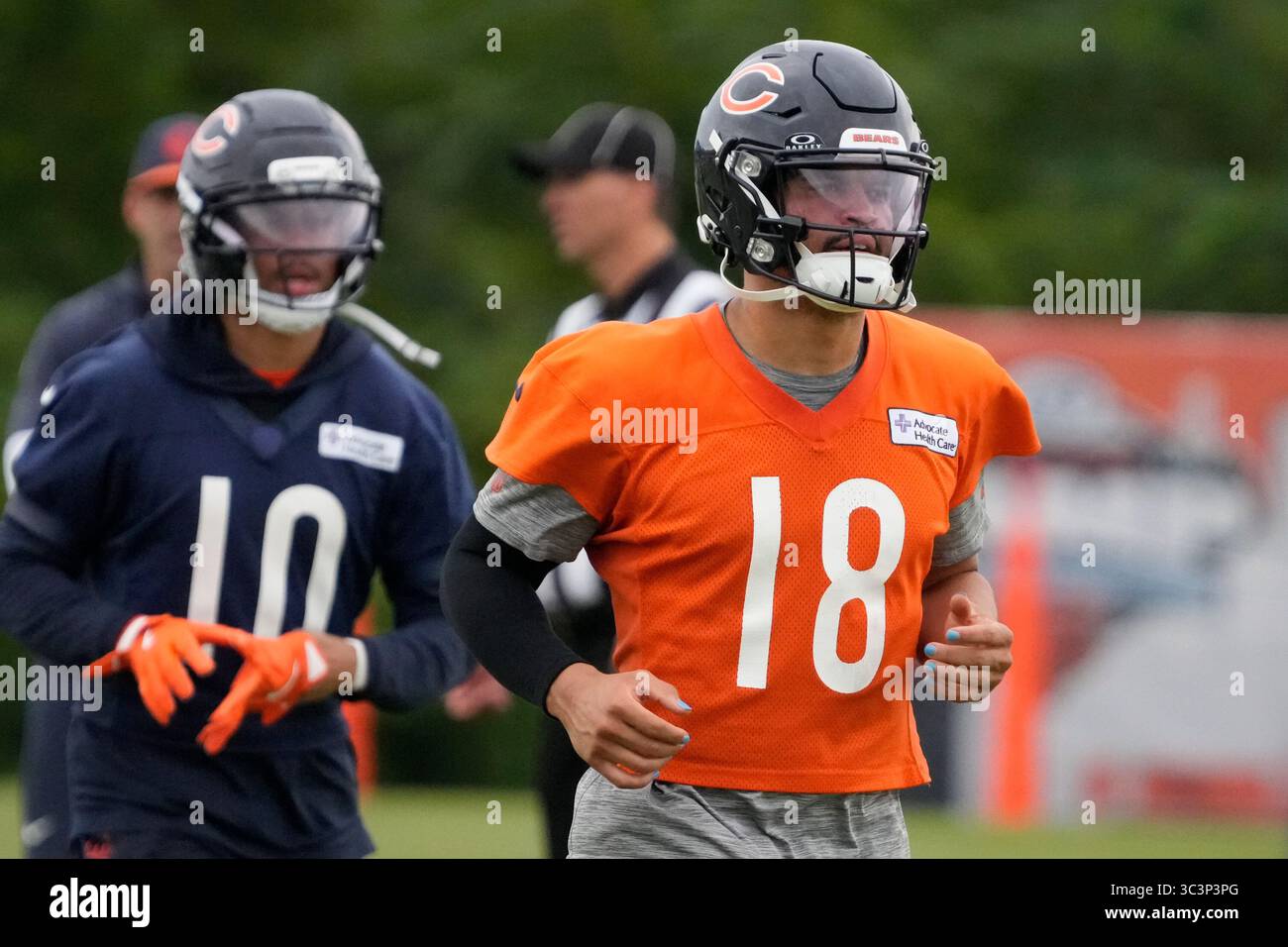 Chicago Bears quarterback Caleb Williams (18) practices during Back ...