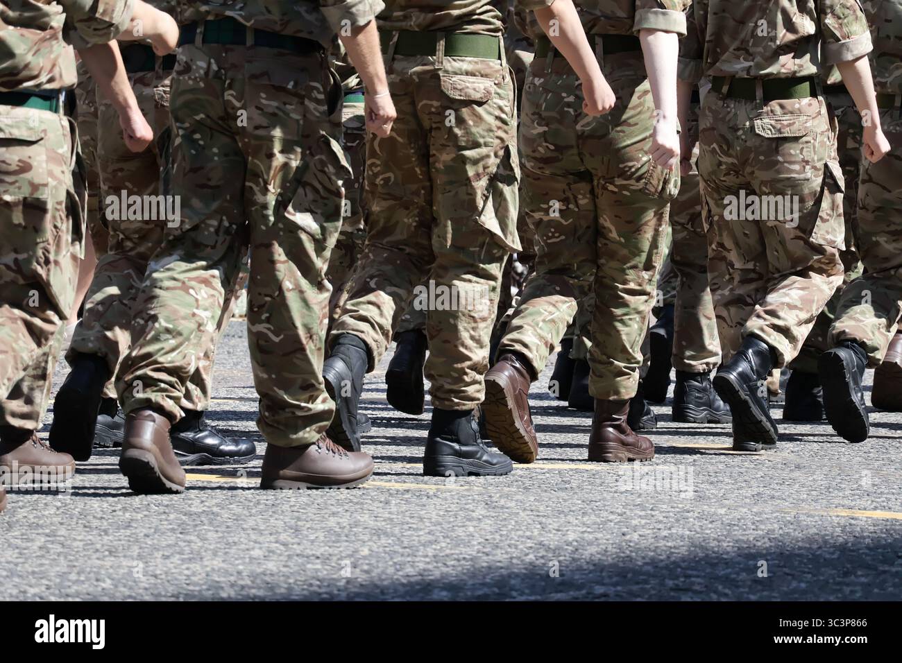 Close up marching army boots hi-res stock photography and images - Alamy
