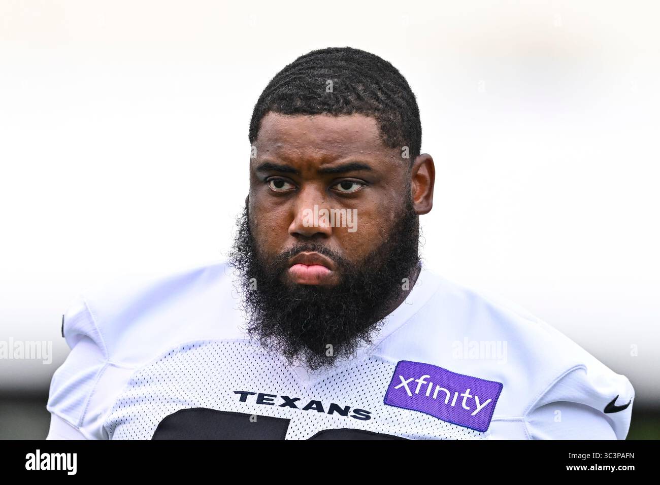Houston Texans defensive tackle Sheldon Rankins (90) walks in prior to ...