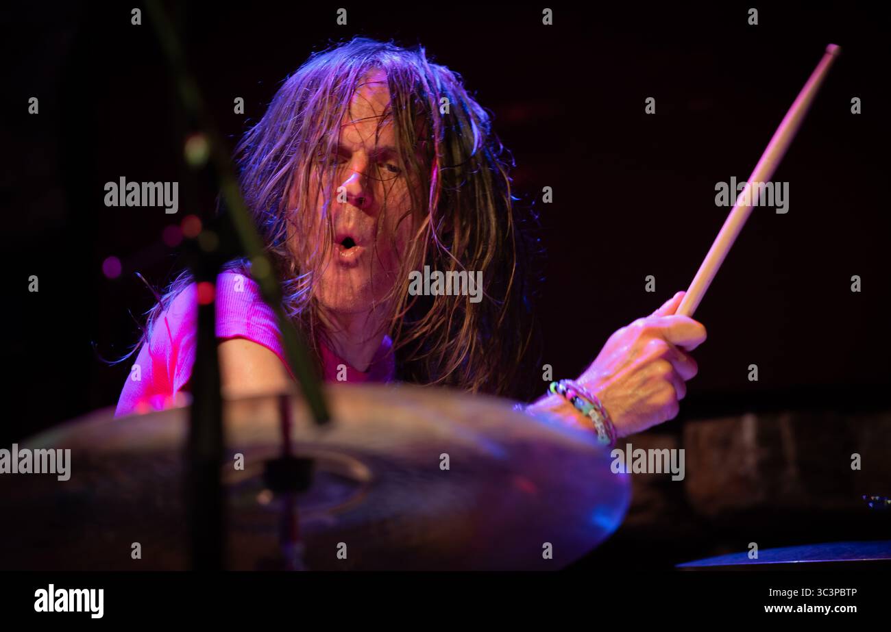 Deerhoof hi-res stock photography and images - Alamy