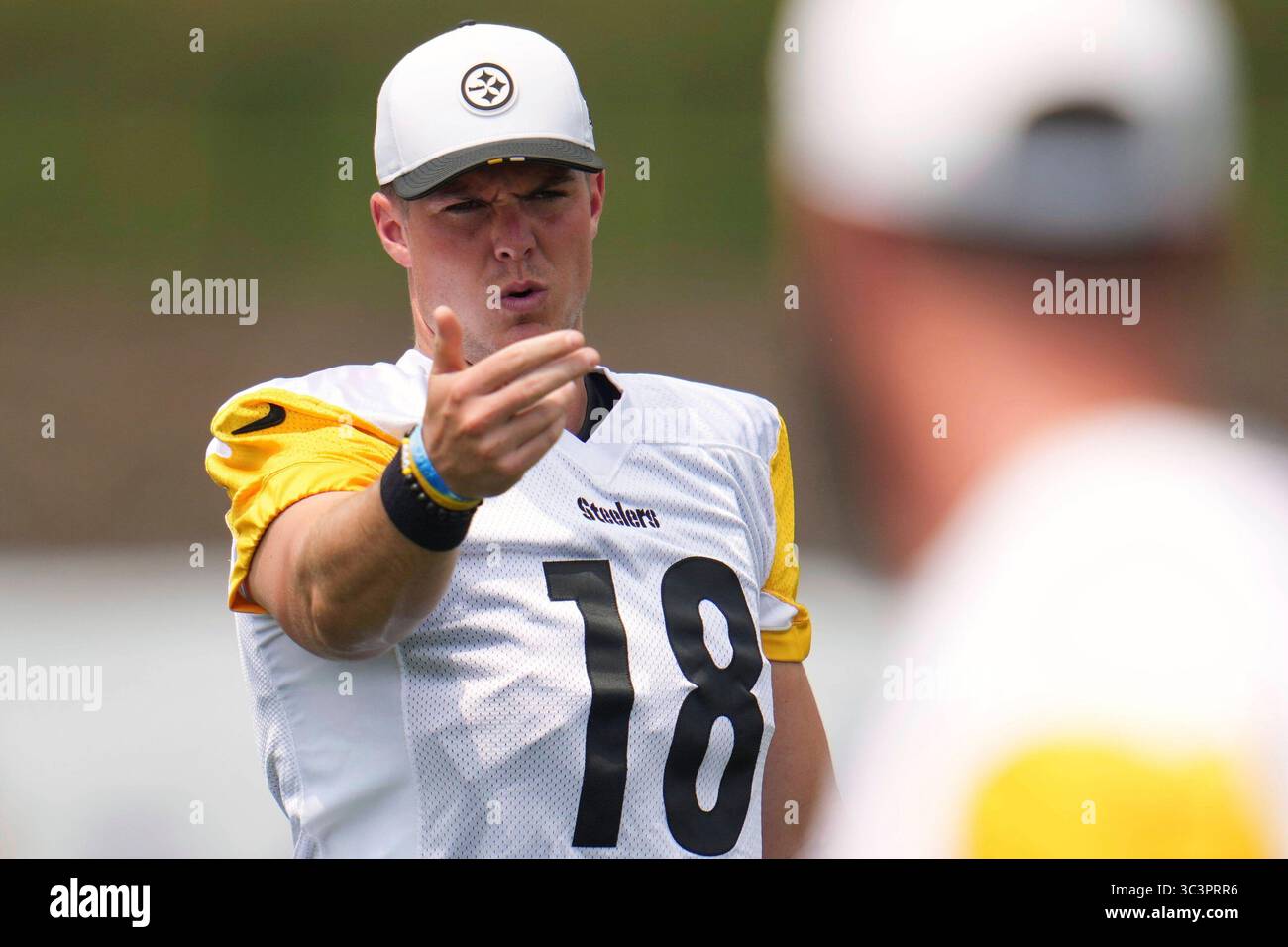Pittsburgh Steelers quarterback Will Howard (18) during practice at the ...