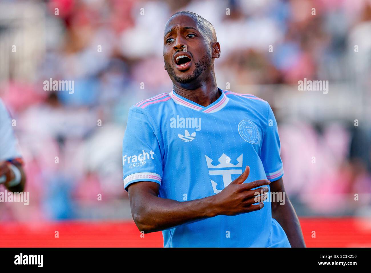FT. LAUDERDALE, FL - JULY 26: Fafa Picault (14) of Inter Miami CF ...