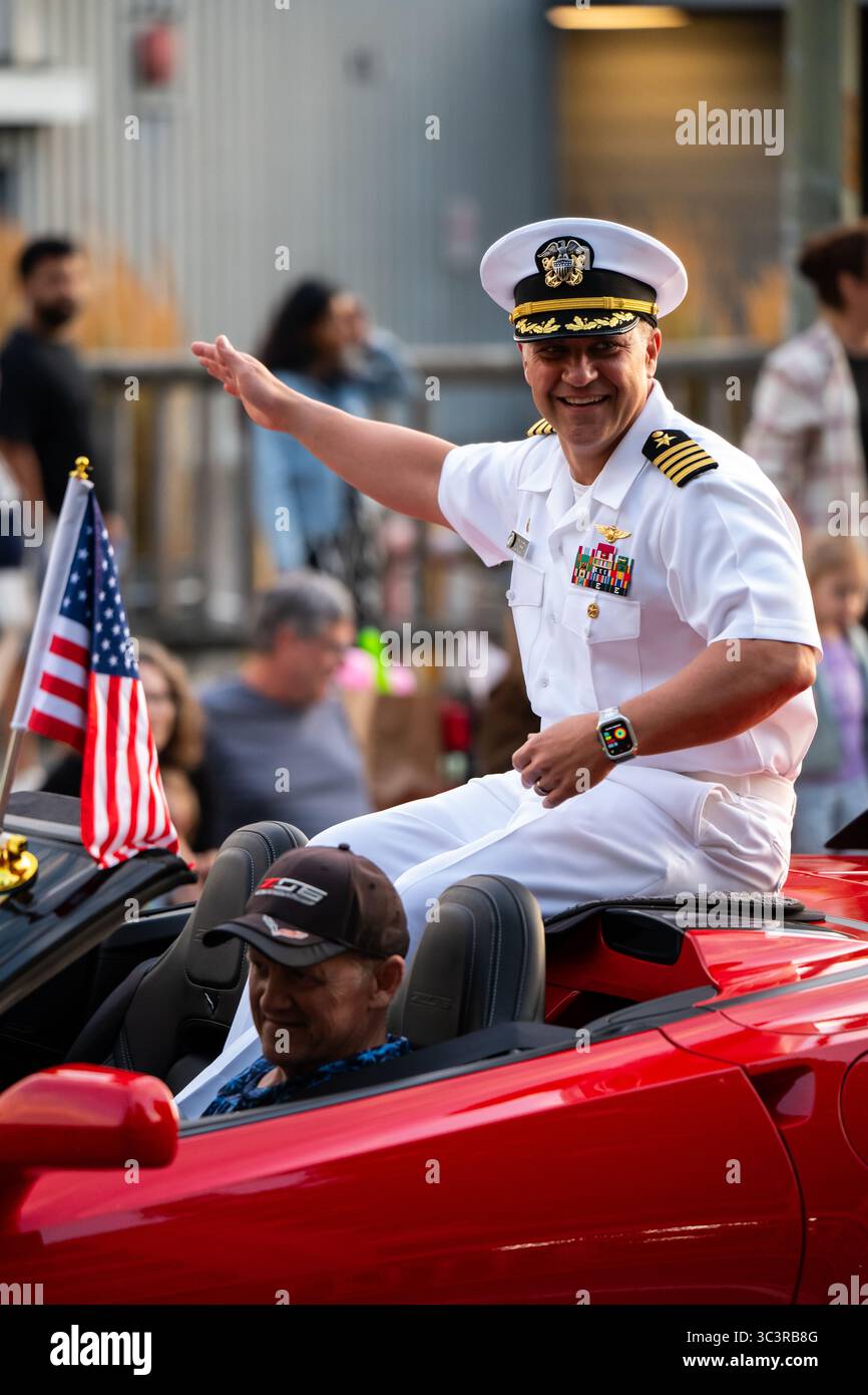 Seattle, USA. 26th Jul 2025. Just after 7:30pm The Seattle Seafair ...