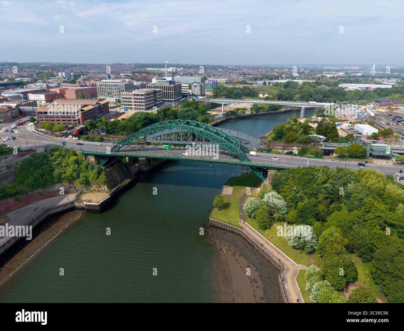 Aerial landmark three steel bridges hi-res stock photography and images ...