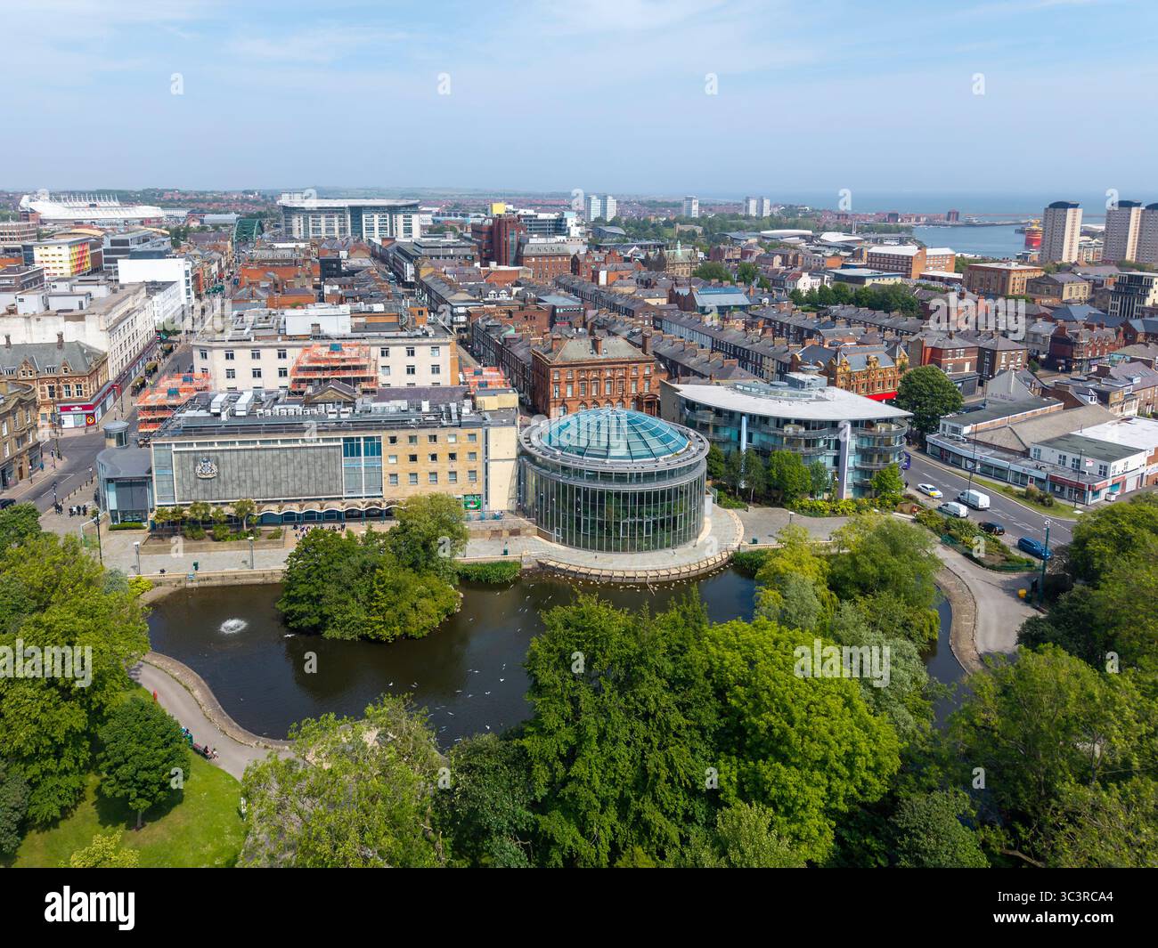 Aerial view of Sunderland Museum and Winter Gardens with city skyline ...