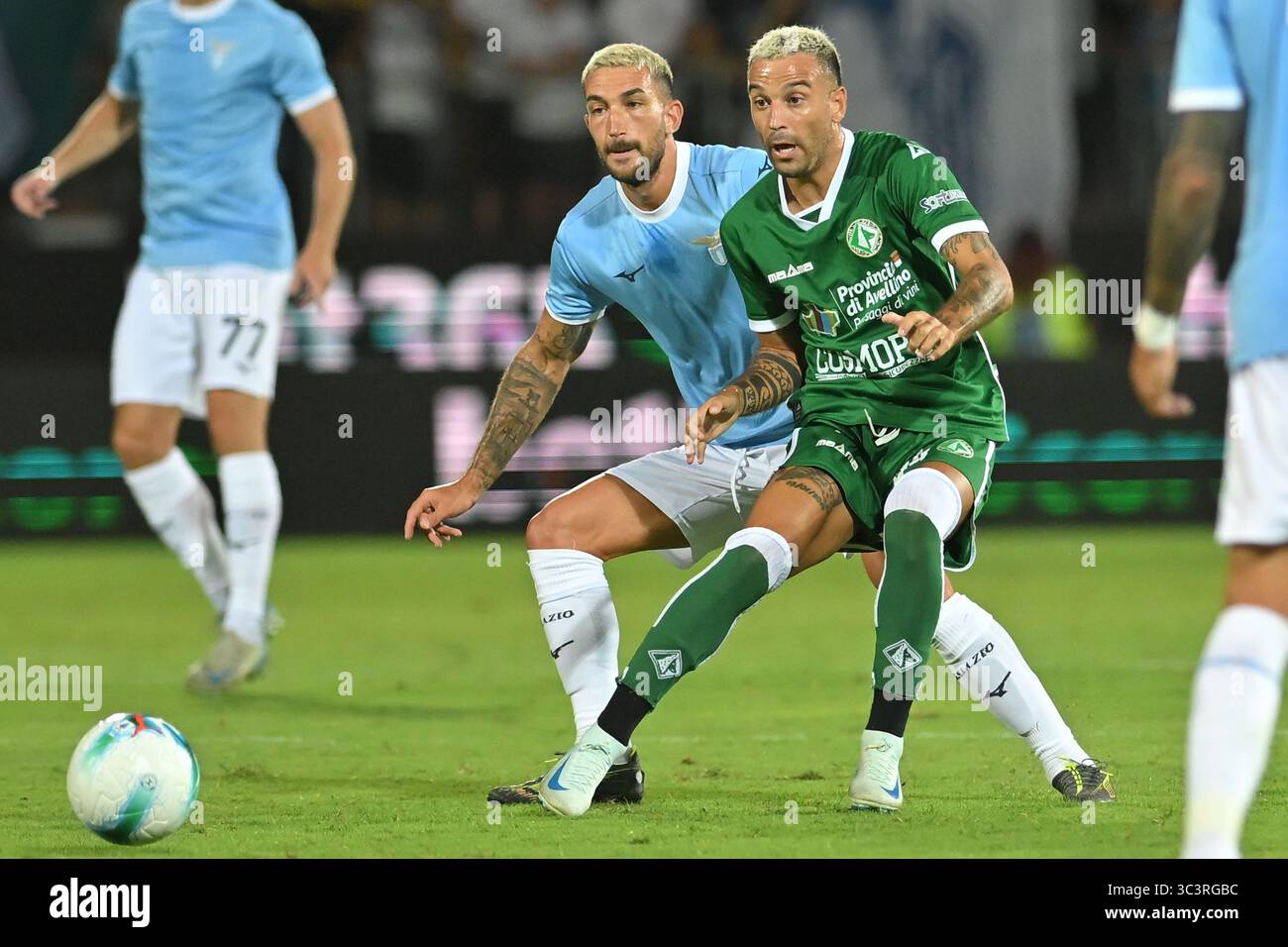 Danilo Cataldi of SS Lazio,Roberto Insigne of Avellino during the 3rd ...