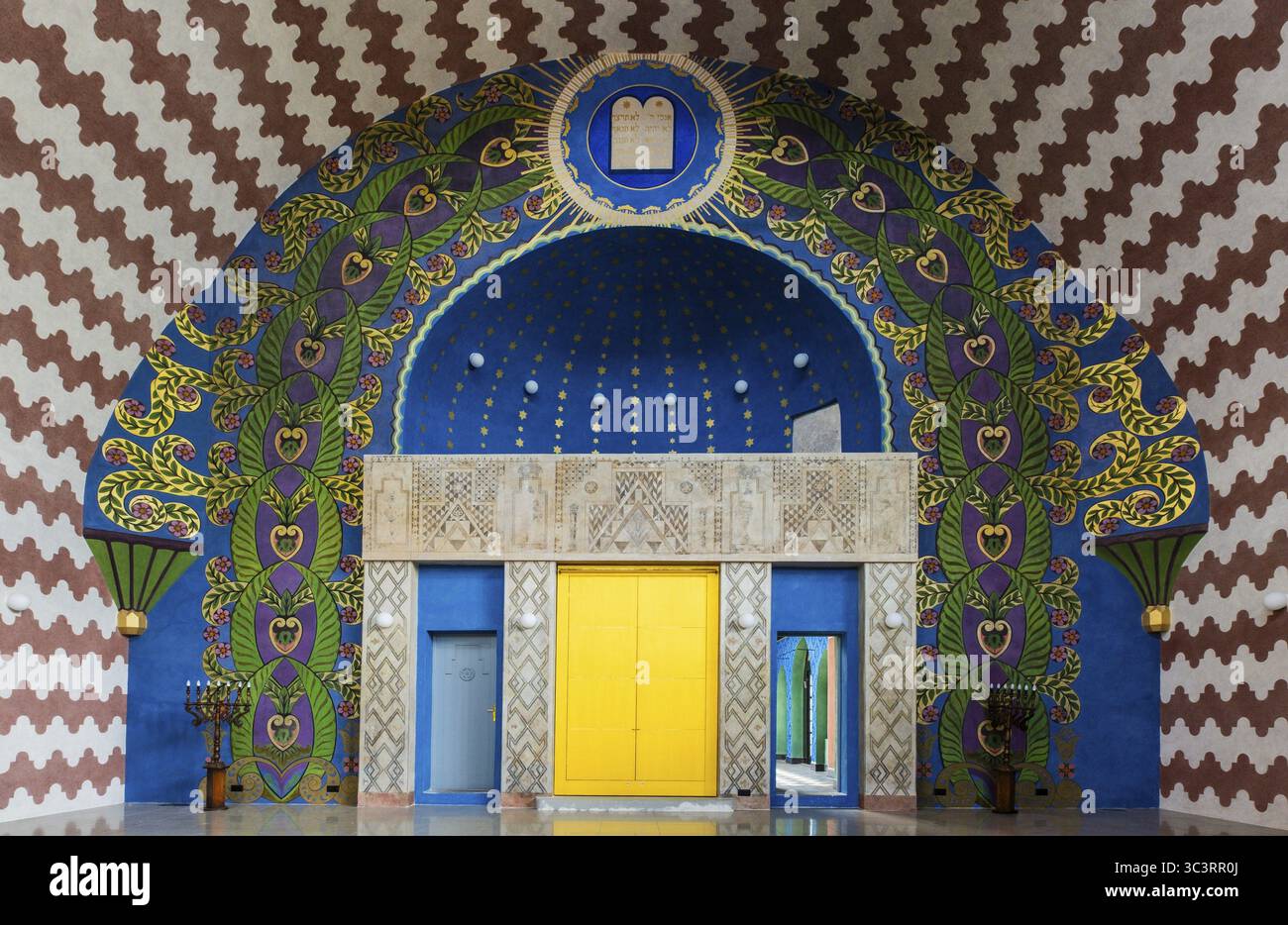 Renovated interior neolog synagogue hi-res stock photography and images - Alamy