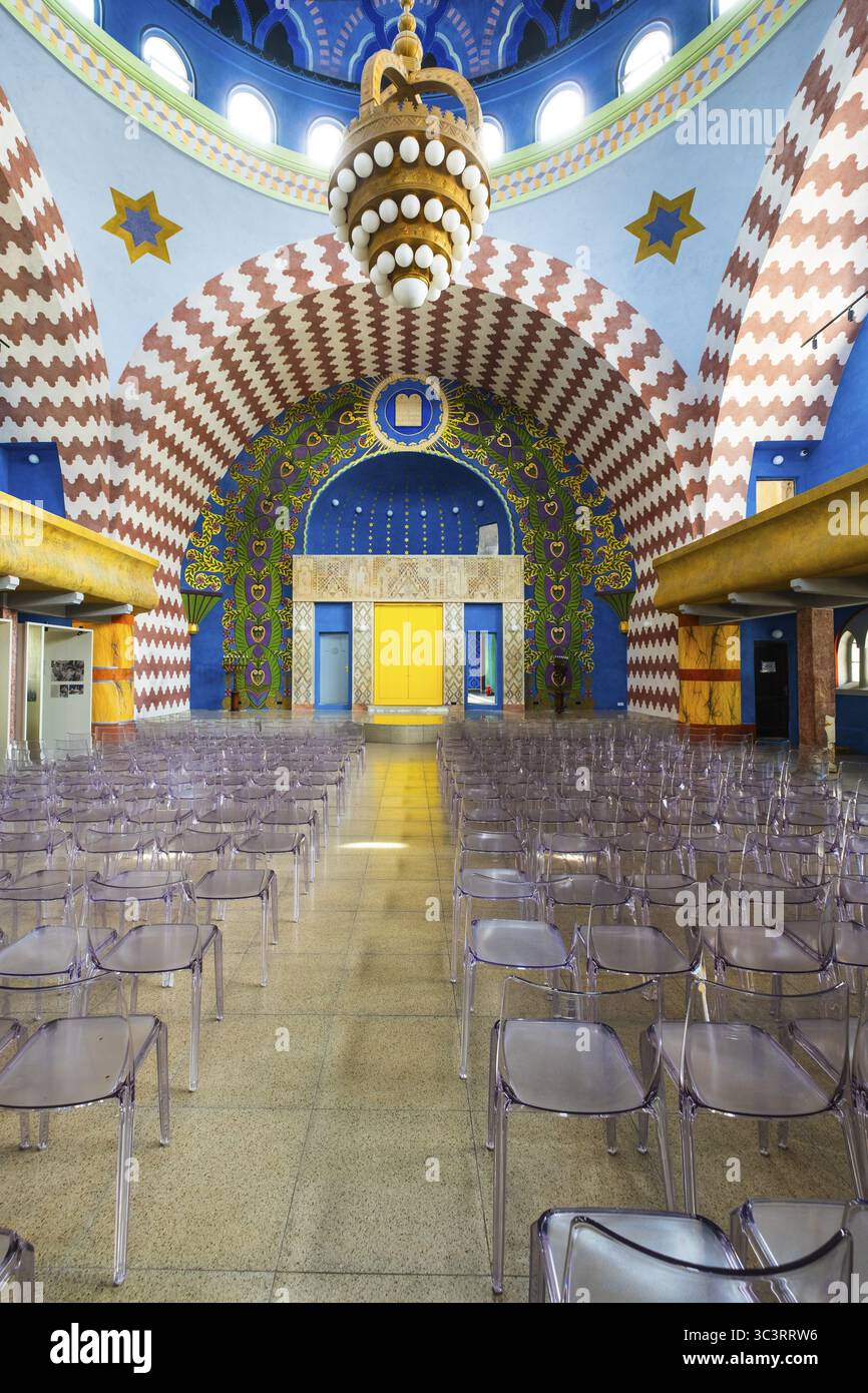 Renovated interior of the Neolog Synagogue converted into a cultural ...