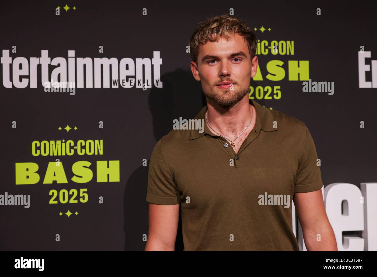 Garrett Wareing attends Entertainment Weekly's Comic-Con Bash on ...